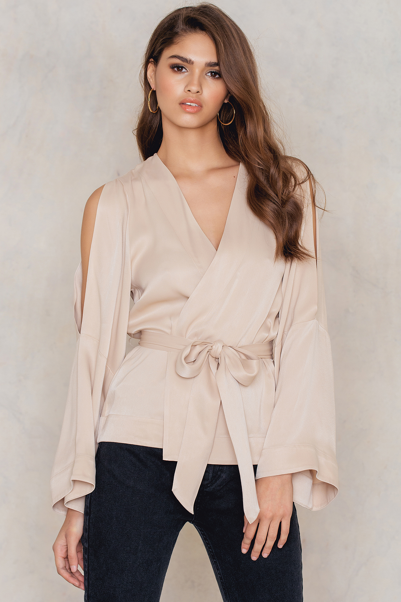 Cut Out Wrap Kimono Nude | NA-KD