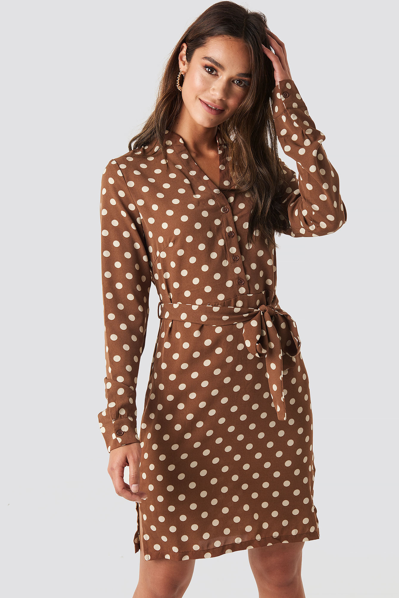 Dotted Tie Waist Slit Dress Braun | NA-KD