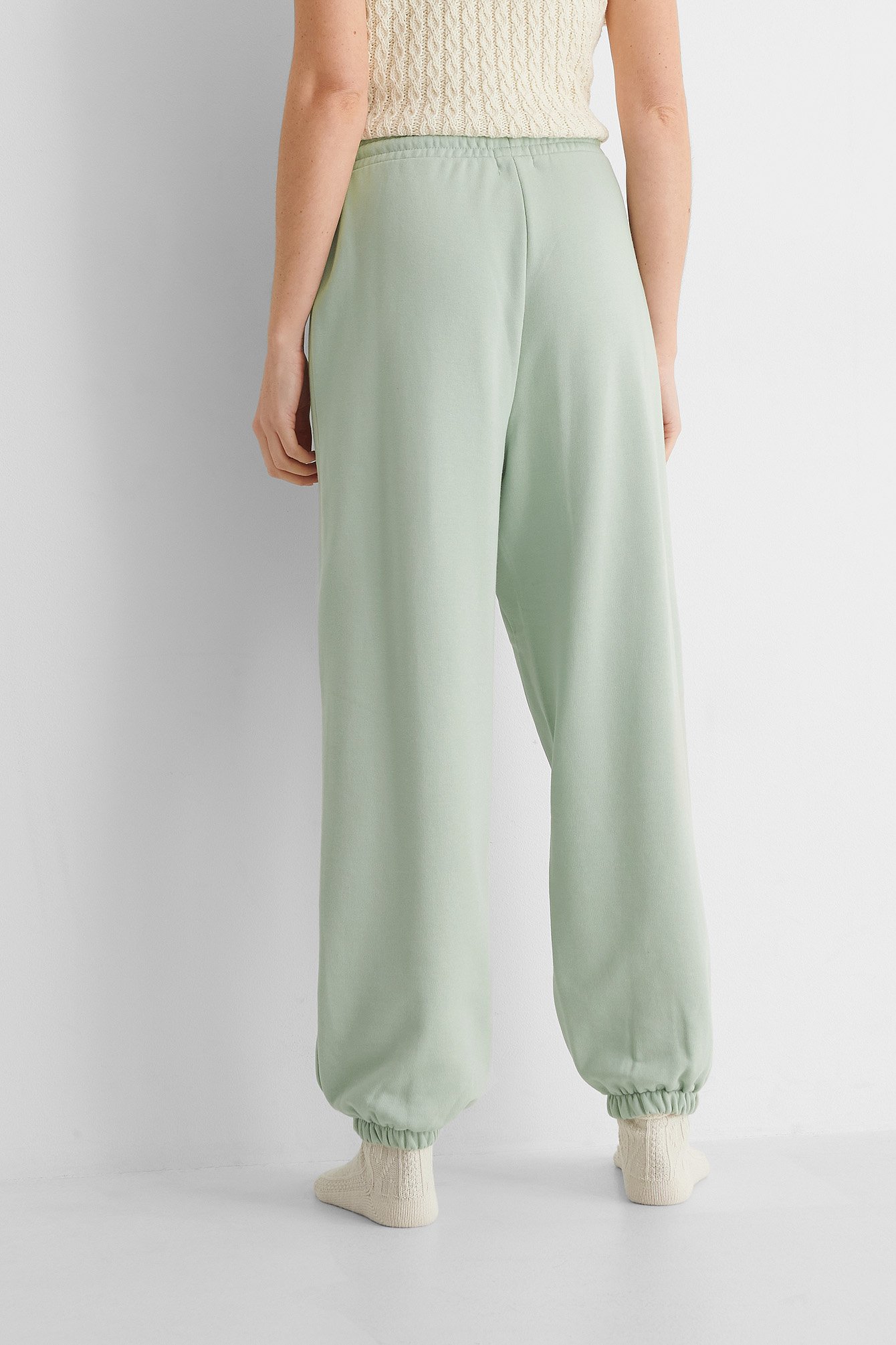 Organic Drawstring Elastic Sweatpants Green | na-kd.com