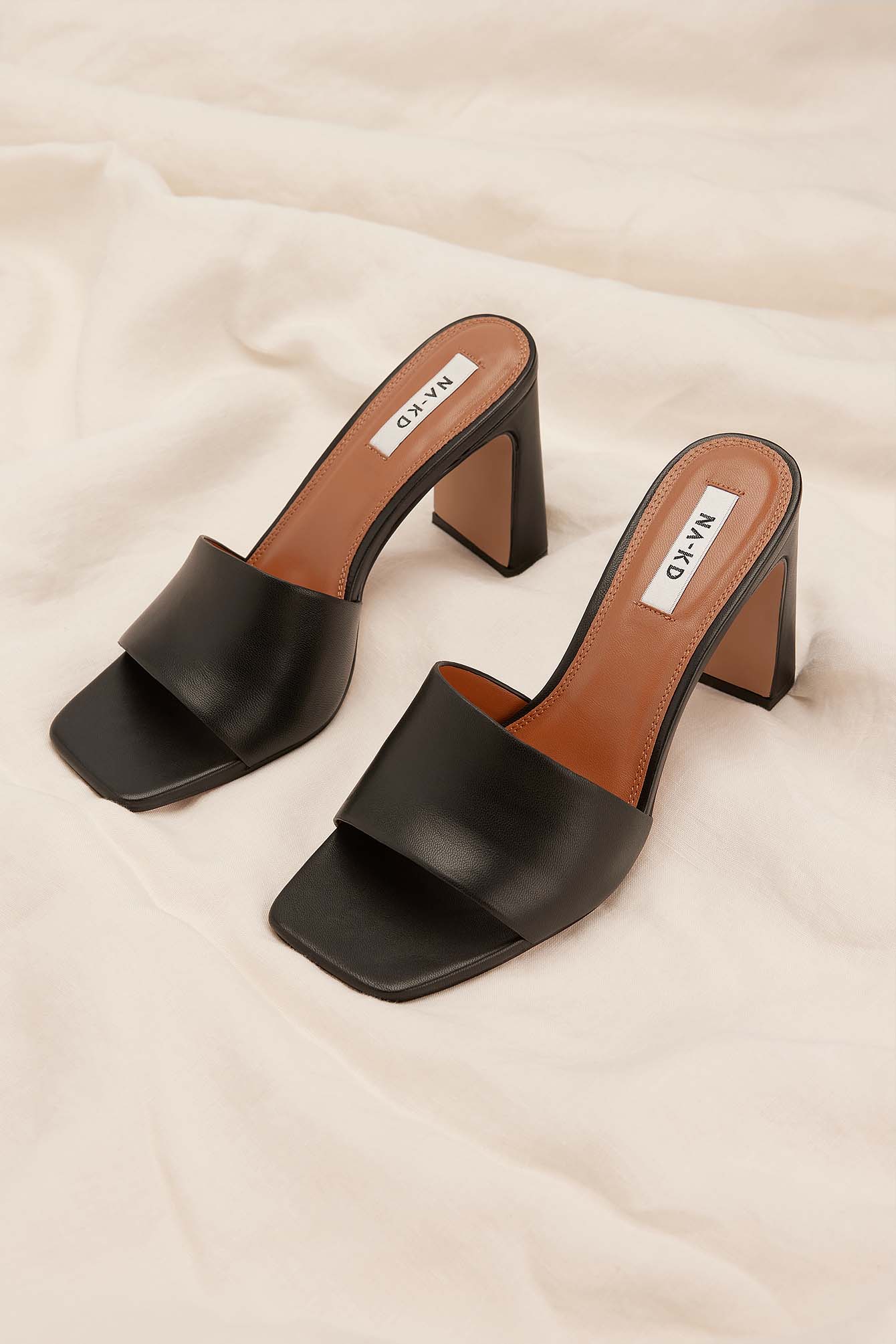 Flared Heel Leather Mules Black | na-kd.com