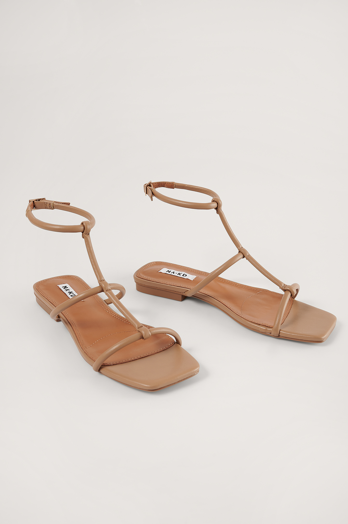 Flat Gladiator Sandals Beige | na-kd.com