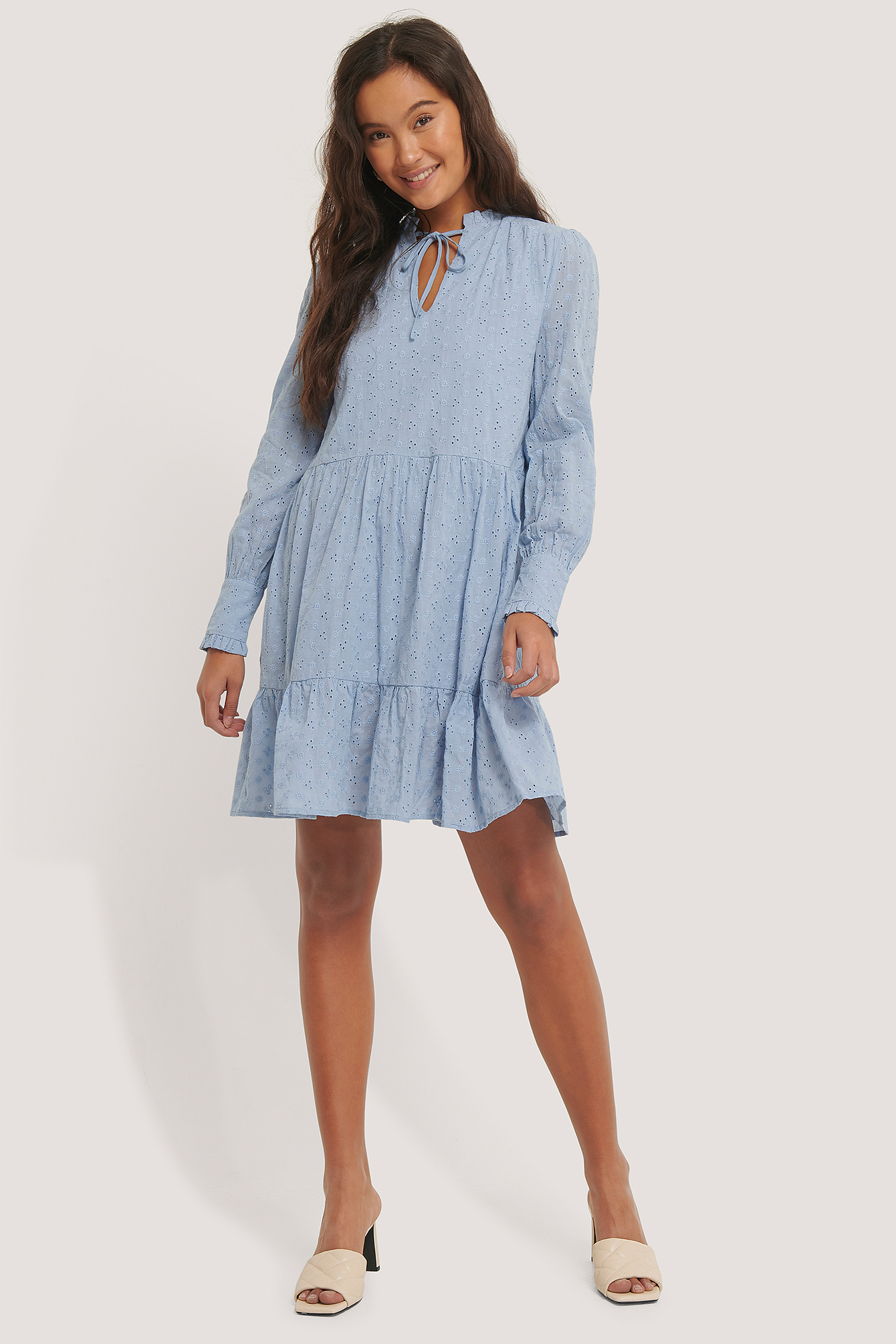 Flower Embroidery A-shape Dress Blue | na-kd.com