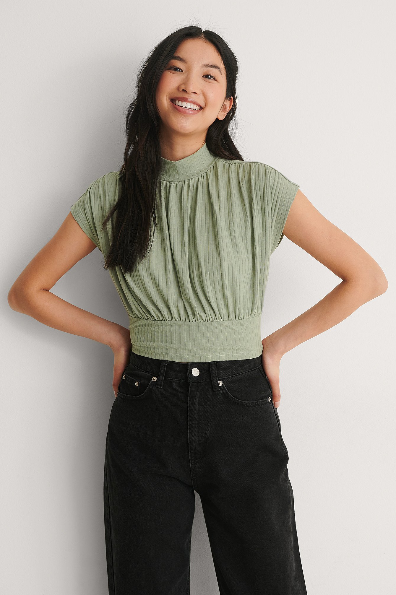 Flowy Short Sleeve Knot Top Green | NA-KD