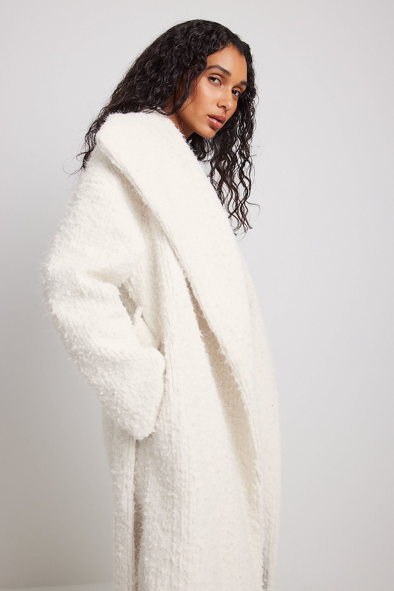 Fold Collar Maxi Coat Offwhite | NA-KD