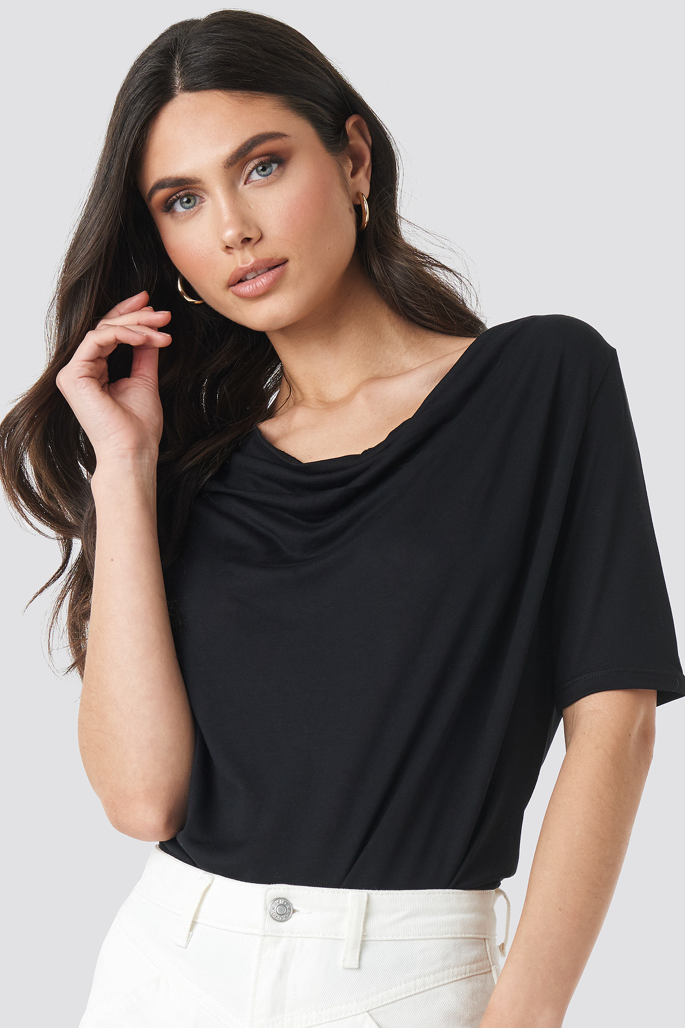 Front Draped Top Schwarz | NA-KD