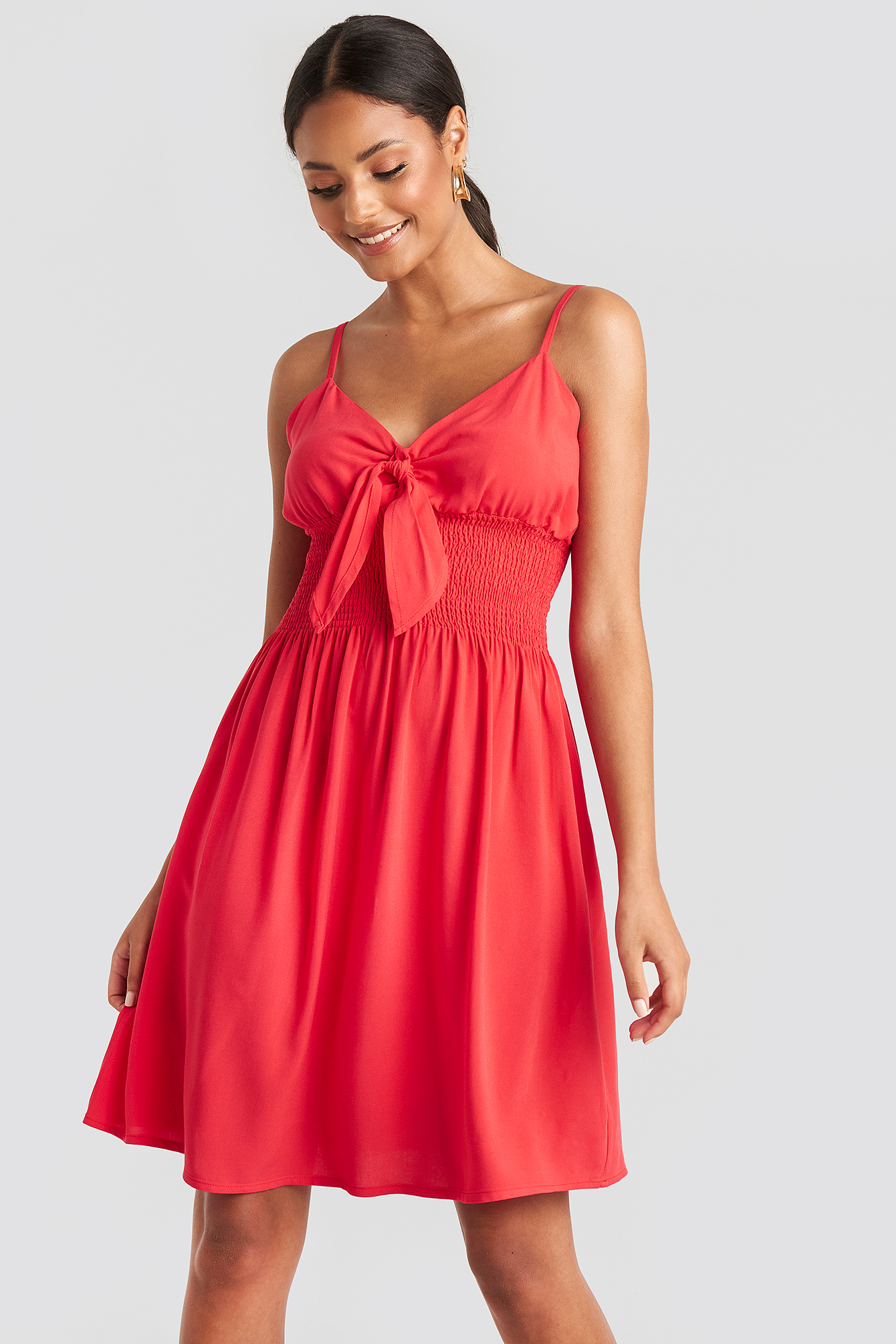 Front Knot Mini Dress Rot | NA-KD