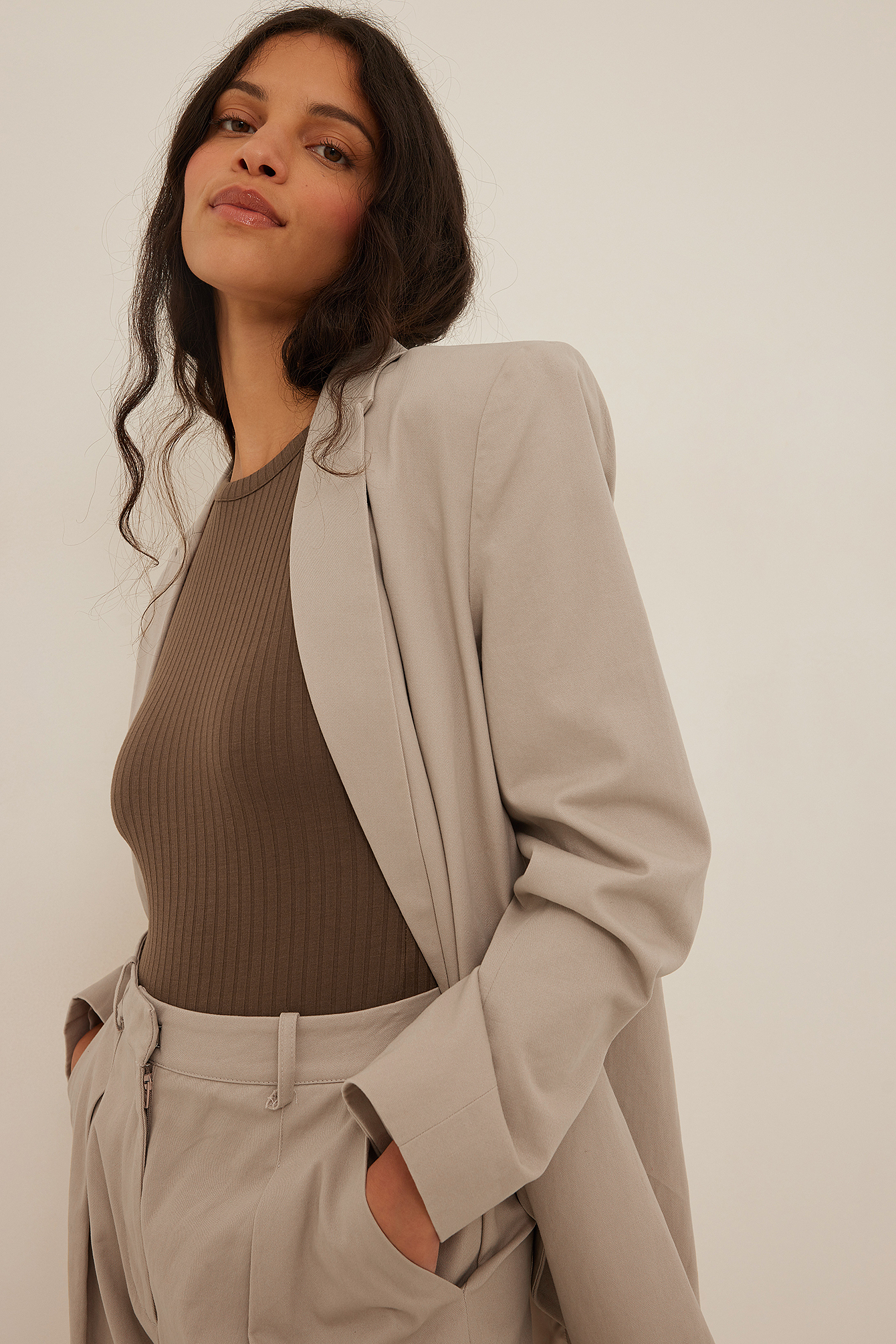 High Neck Ribbed Body Brown | NA-KD