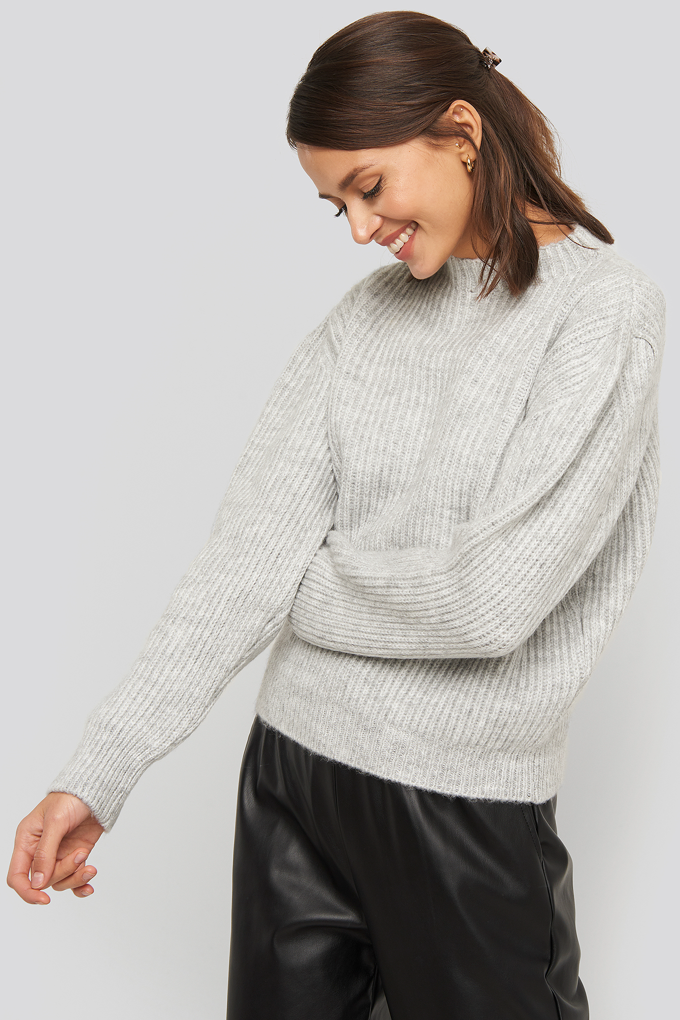 High Neck Ribbed Knitted Sweater Grey | NA-KD