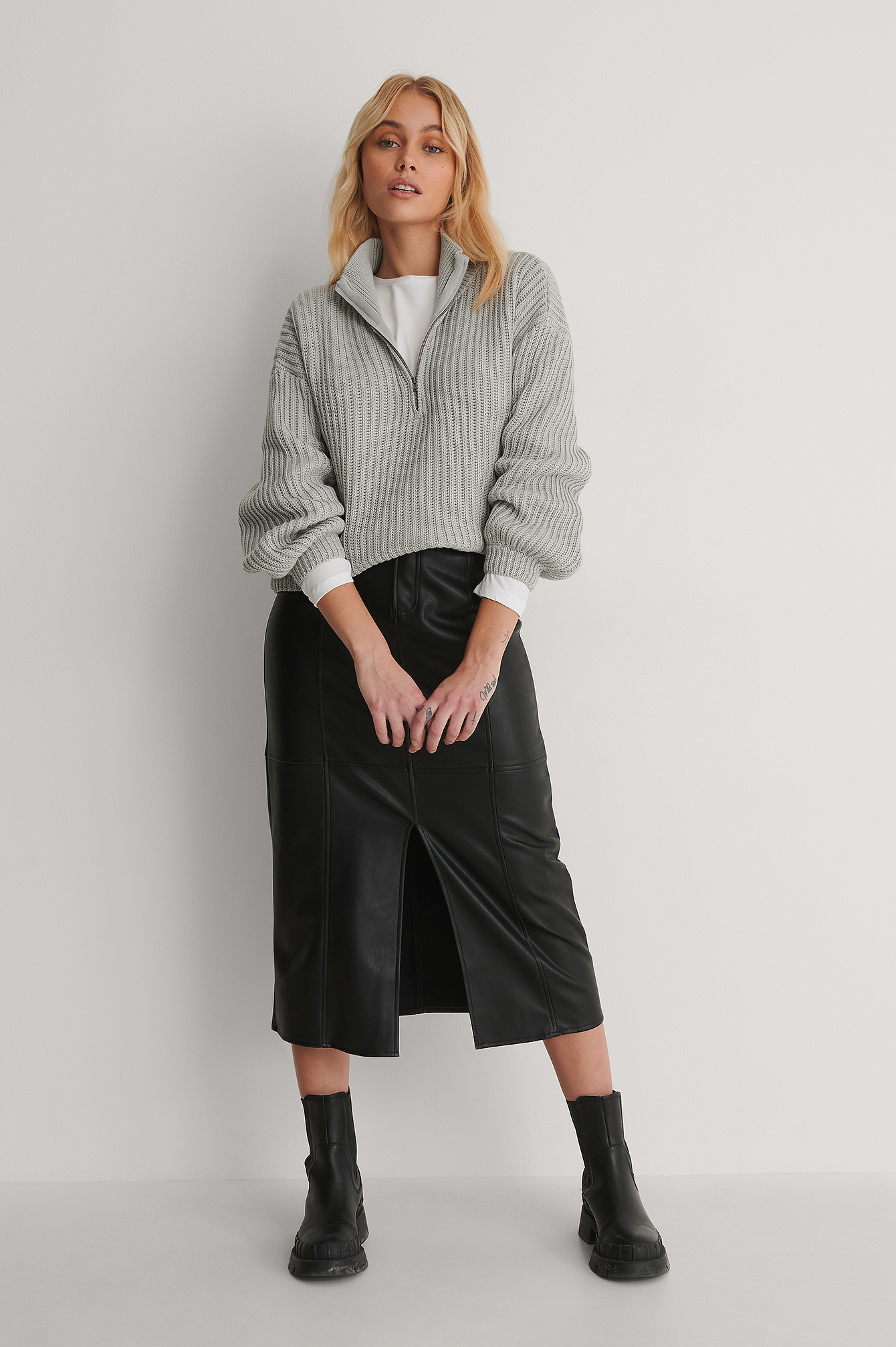 High Neck Zipped Knitted Sweater Grey | na-kd.com