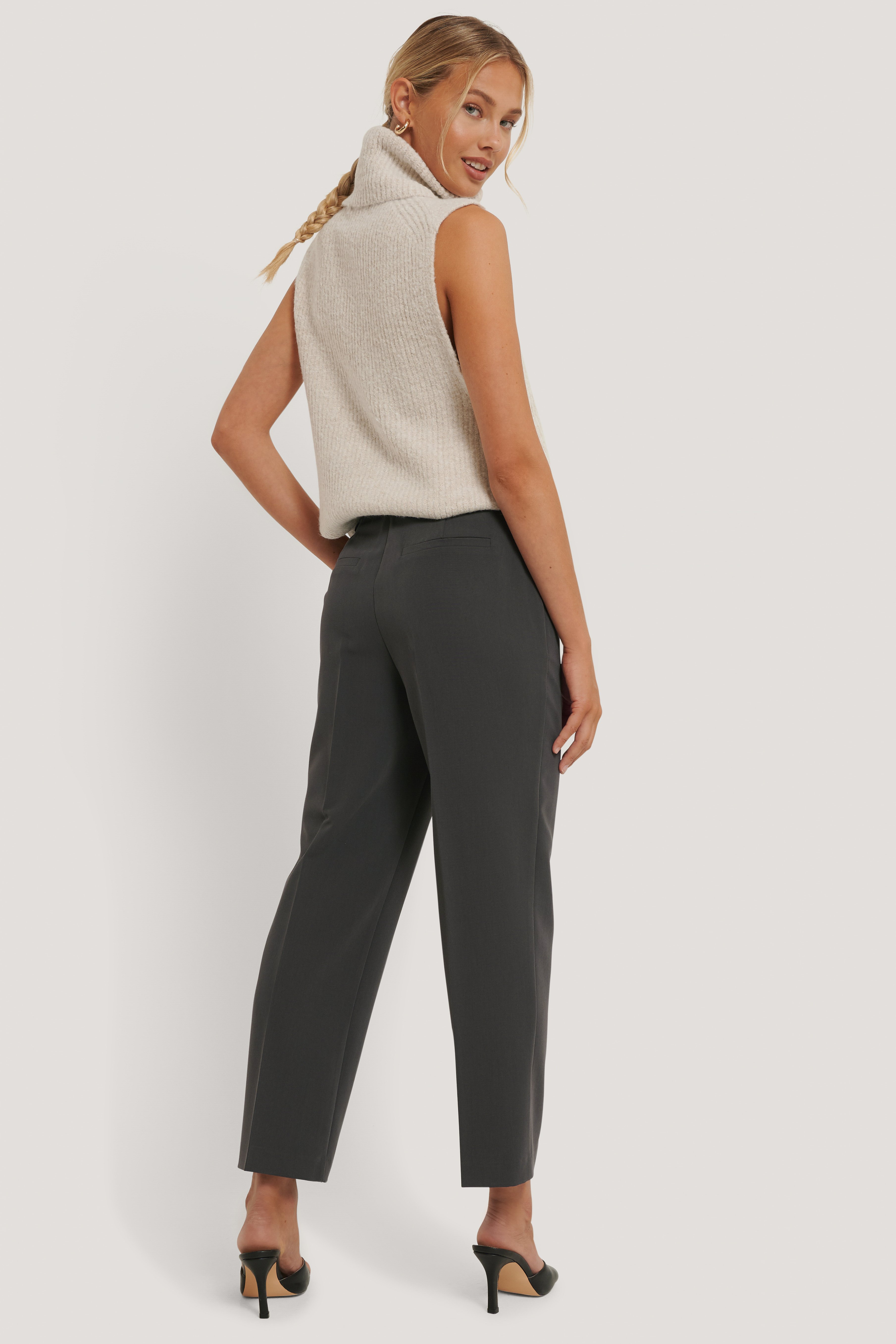 High Rise Cropped Suit Pants Grey | na-kd.com