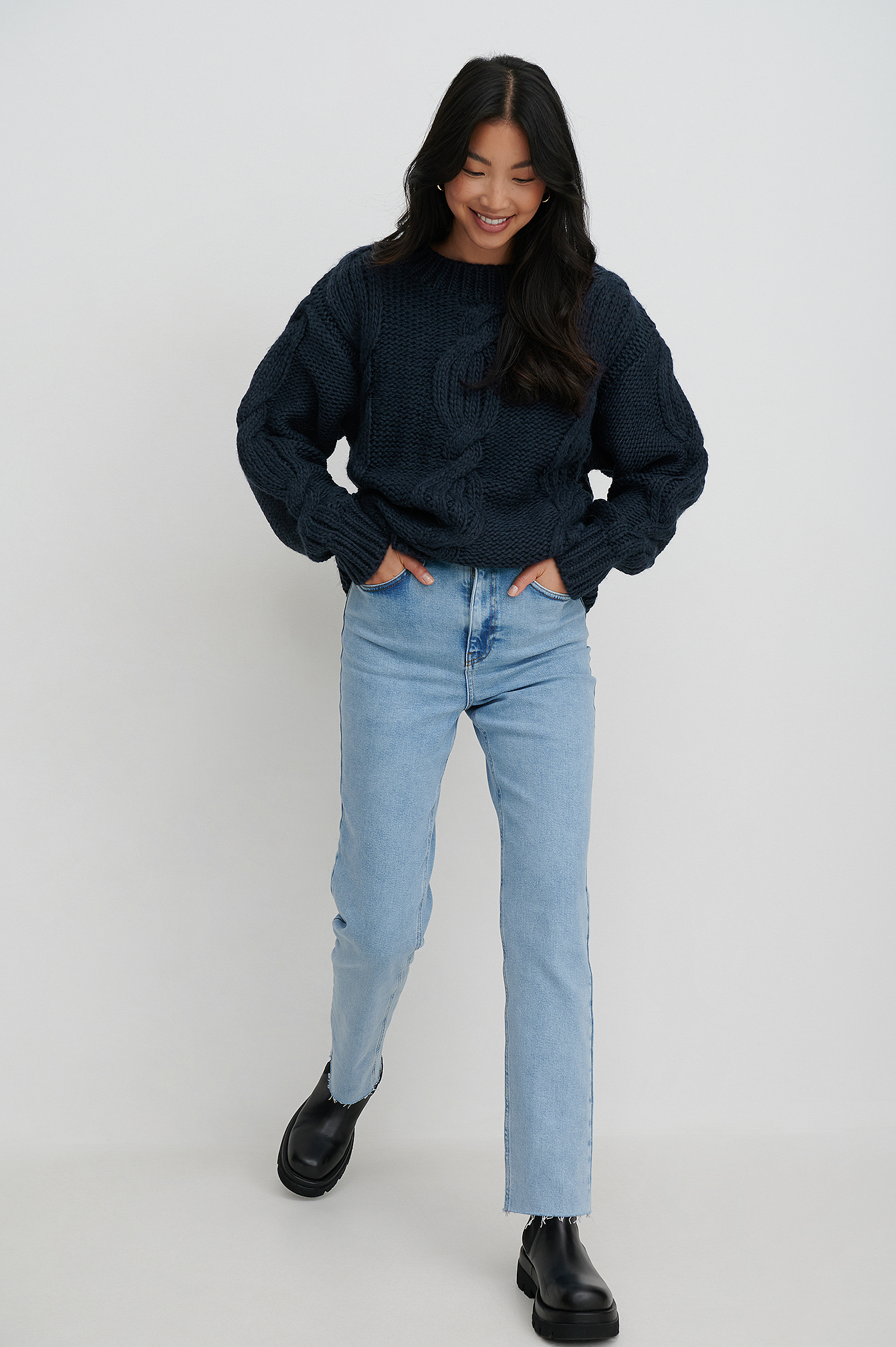 High Waist Raw Edge Denim Blue | NA-KD
