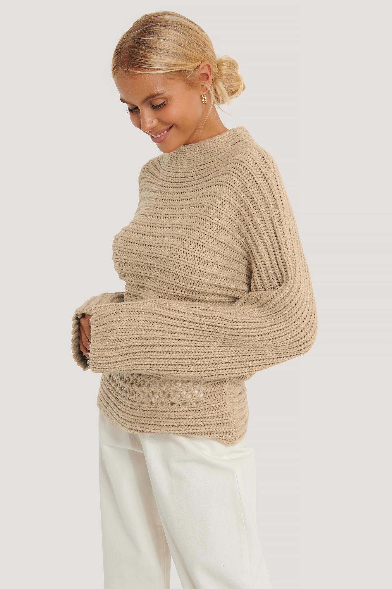Hole Detail Knitted Sweater Beige | na-kd.com