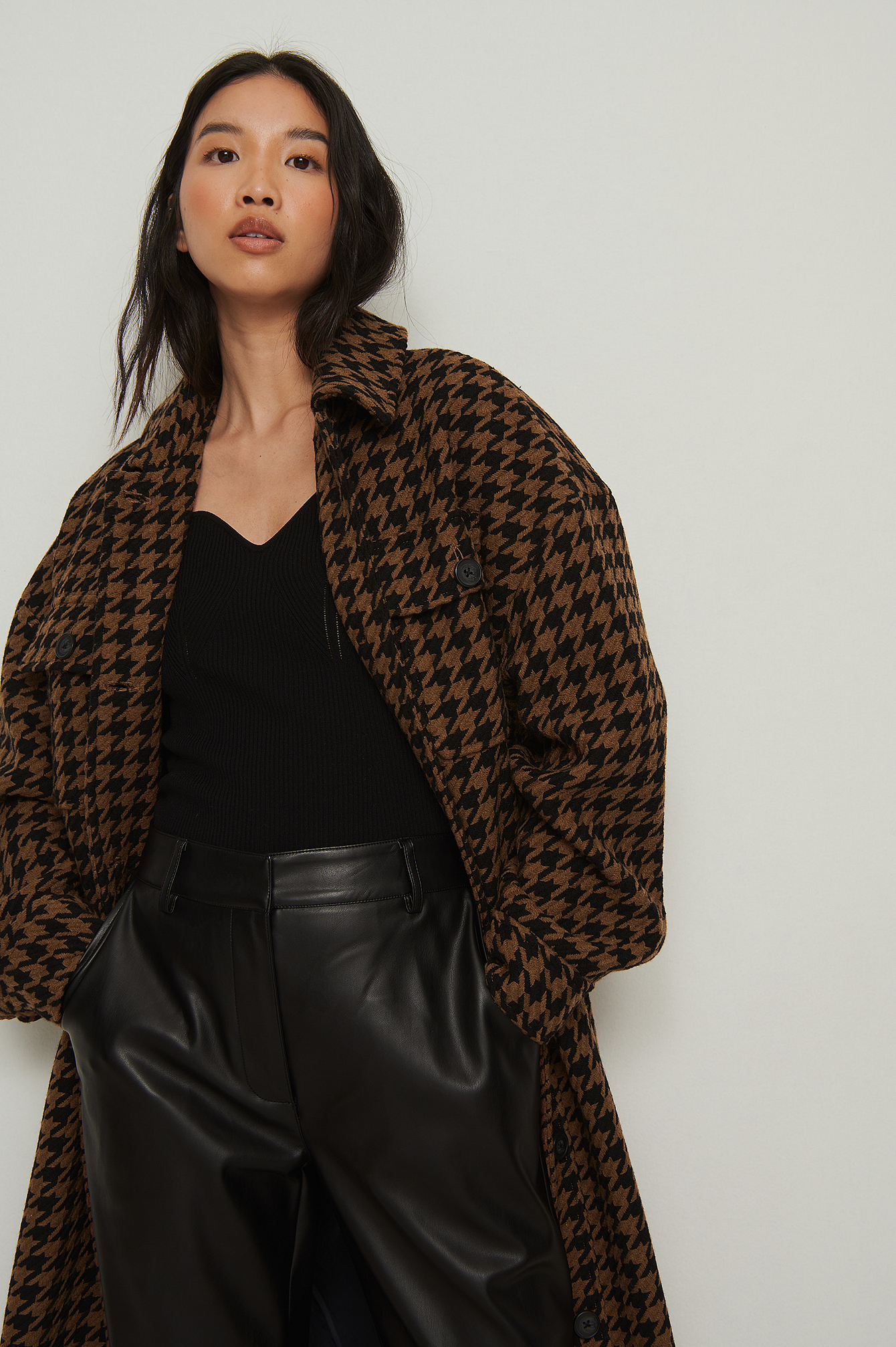 Lang overshirt met pied-de-poulemotief Bruin | na-kd.com