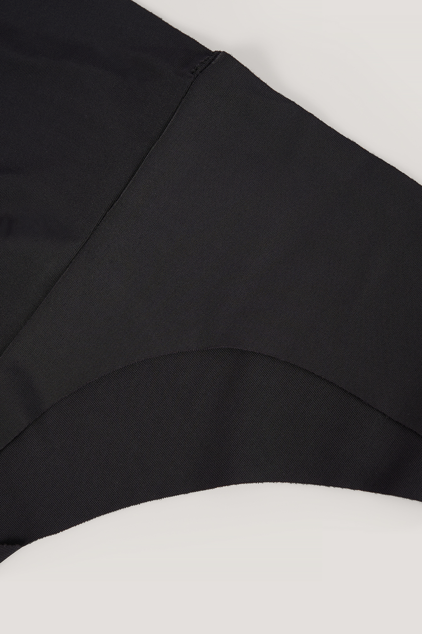 Invisible String 3-pack Black | na-kd.com