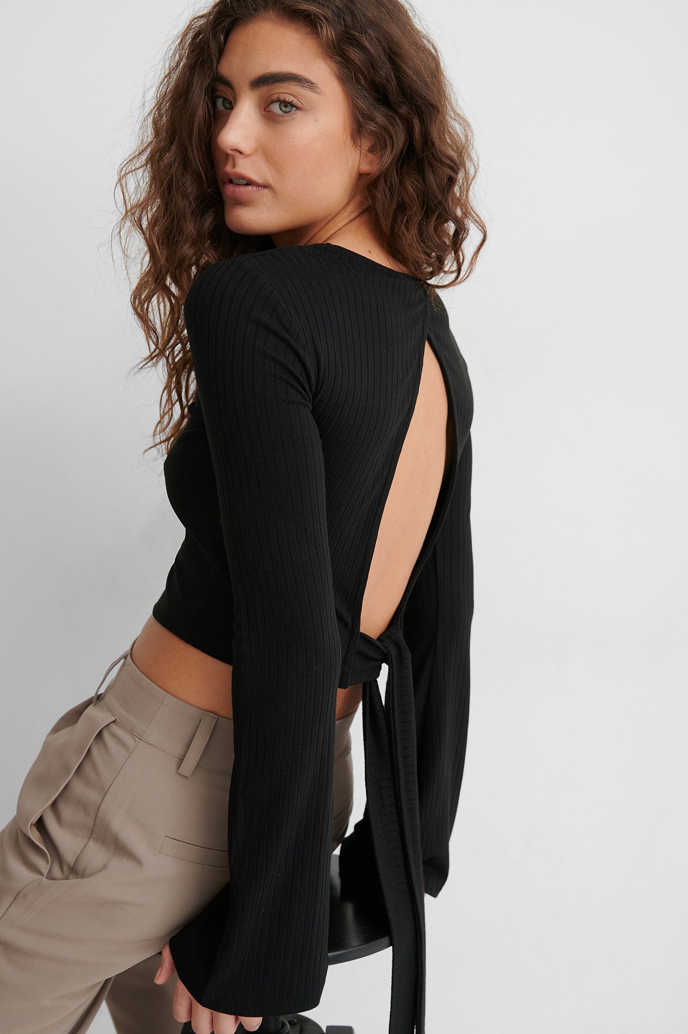 Knot Detail Open Back Top Beige | na-kd.com