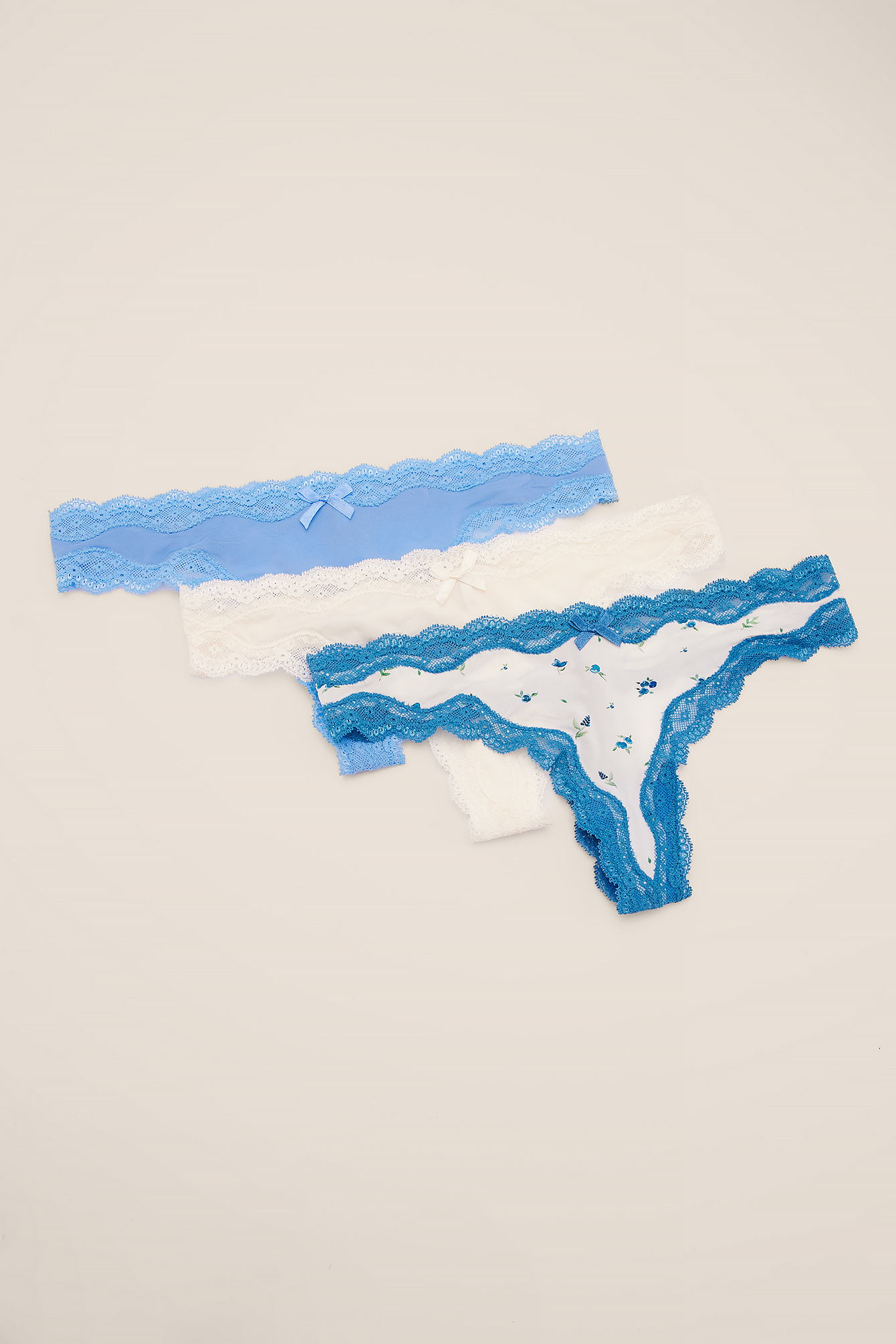 Micro Lace Edge String 3-pack Black | na-kd.com