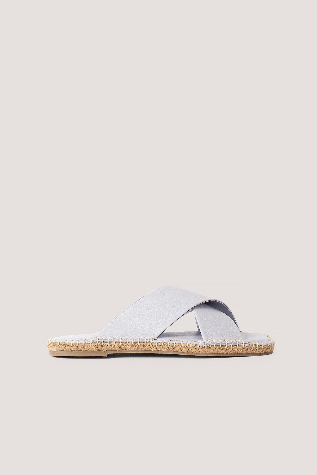 Leather Crossed Slippers Lila | NA-KD