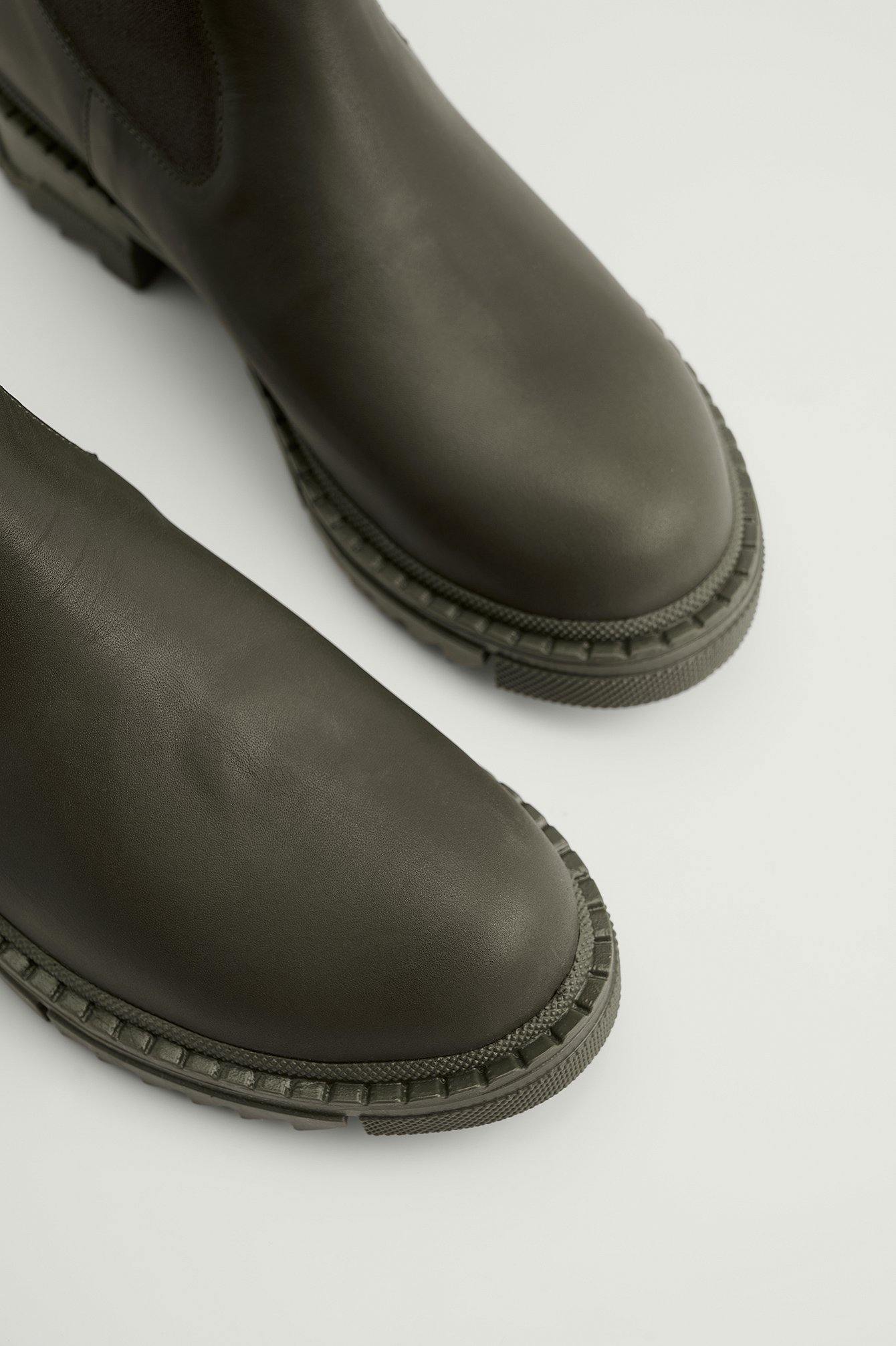 Leather Profile Chelsea Boots Green | na-kd.com