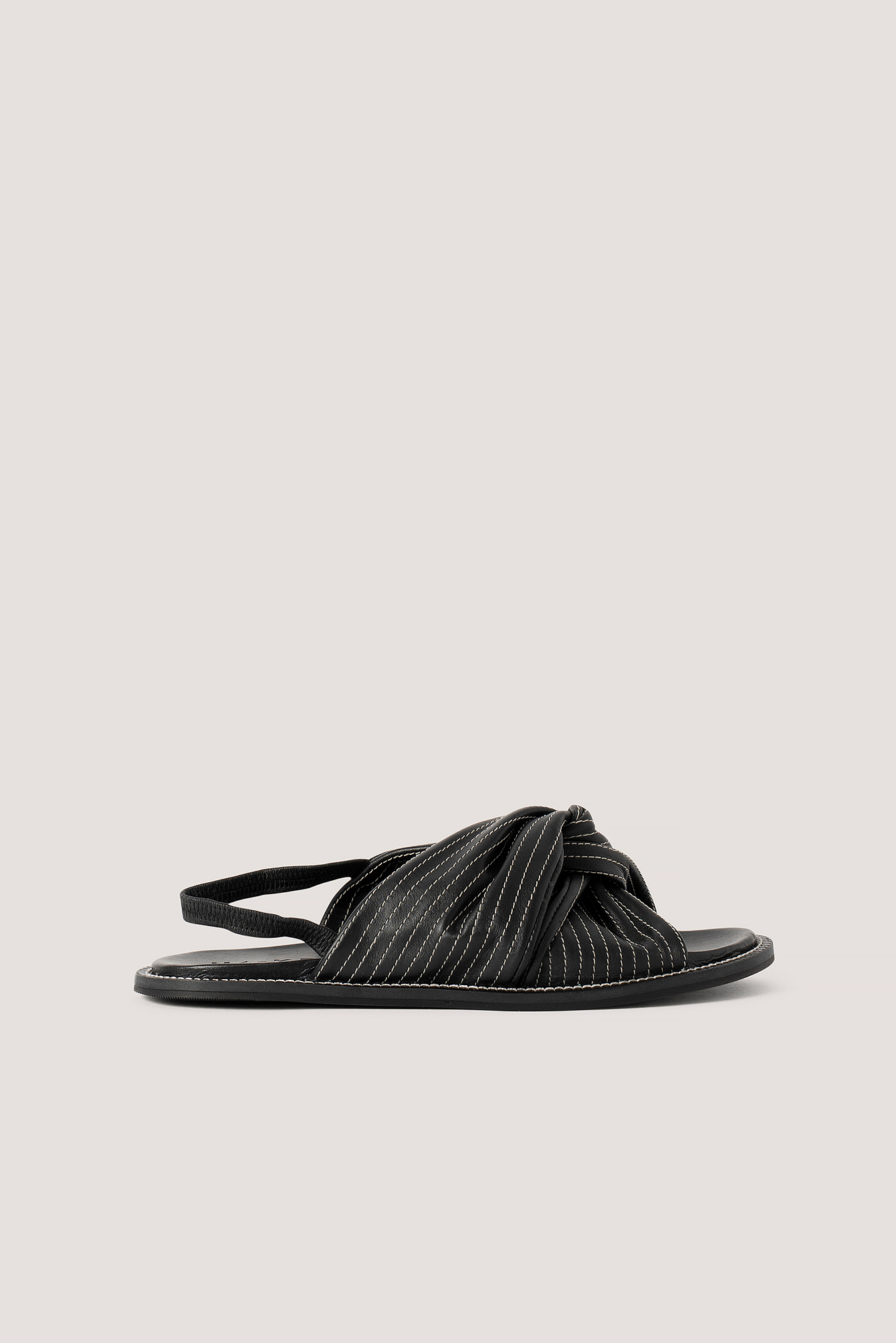 Leather Seam Detail Knotted Sandals Black | NA-KD