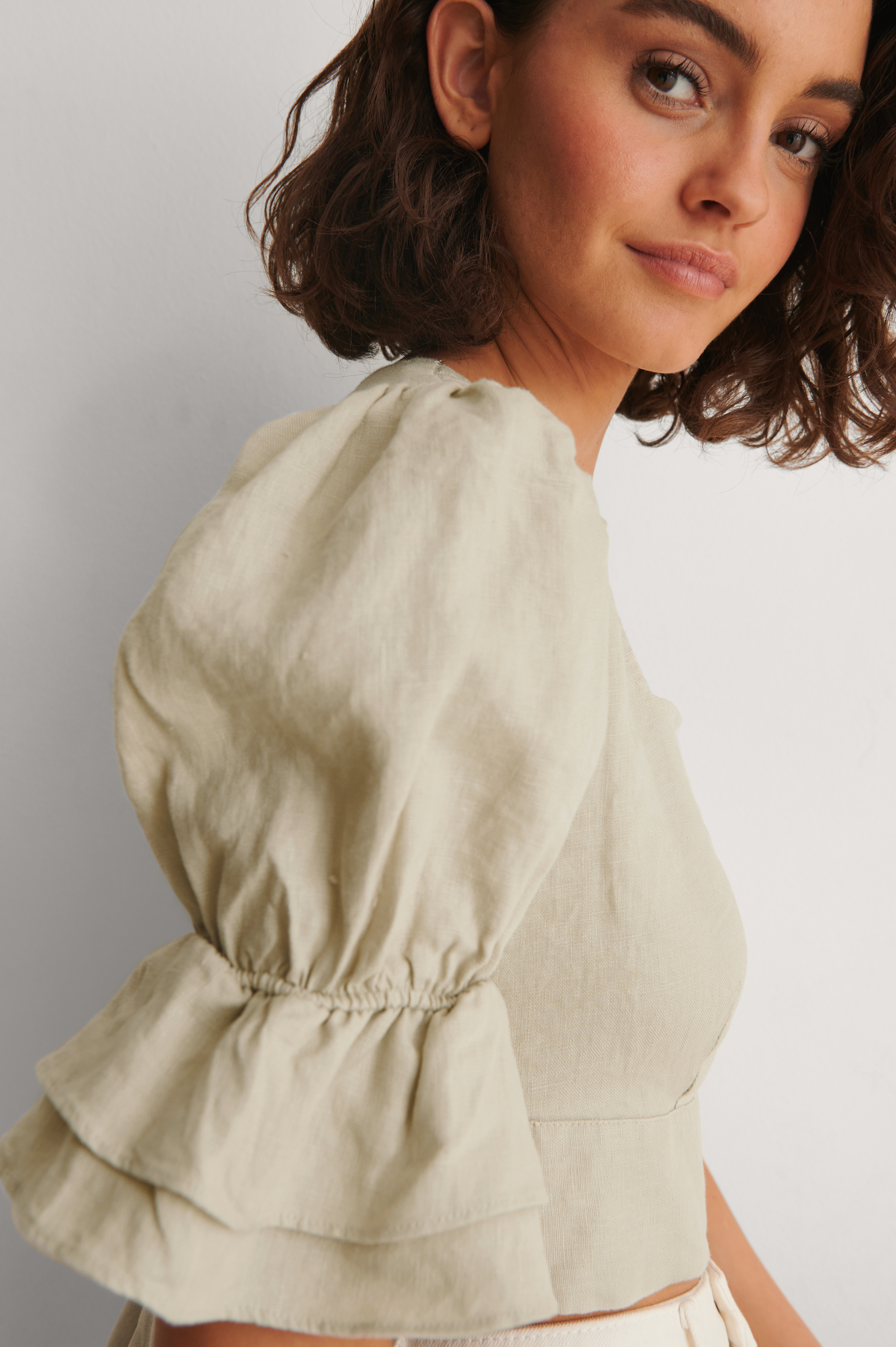 Linen Tie Back Top Beige | na-kd.com