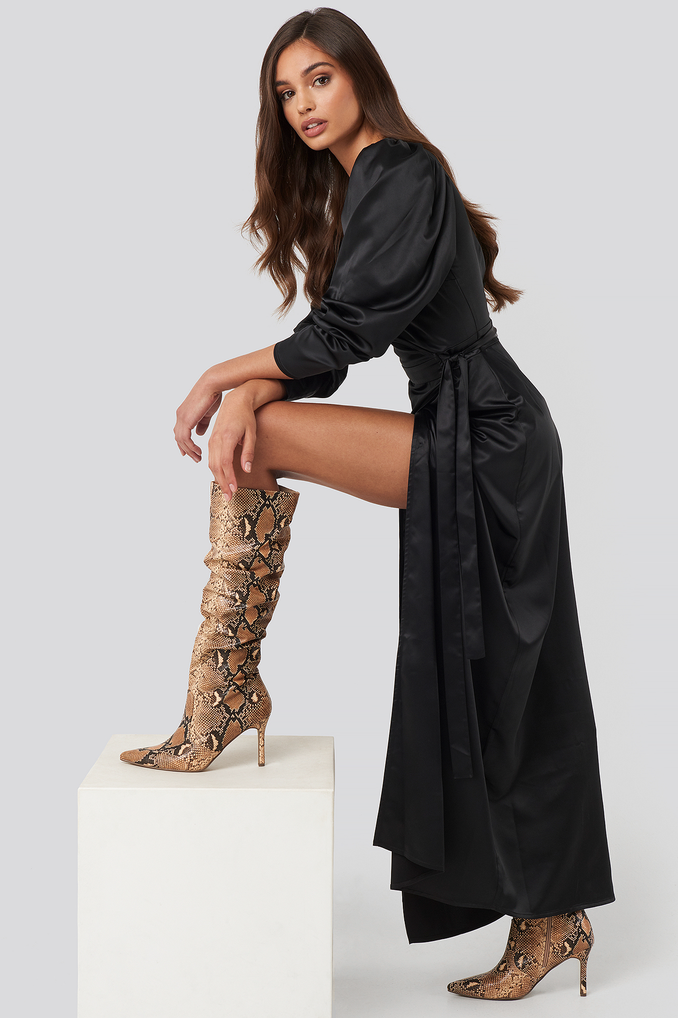 Loose Shaft Pointy Boots Multicolor | NA-KD