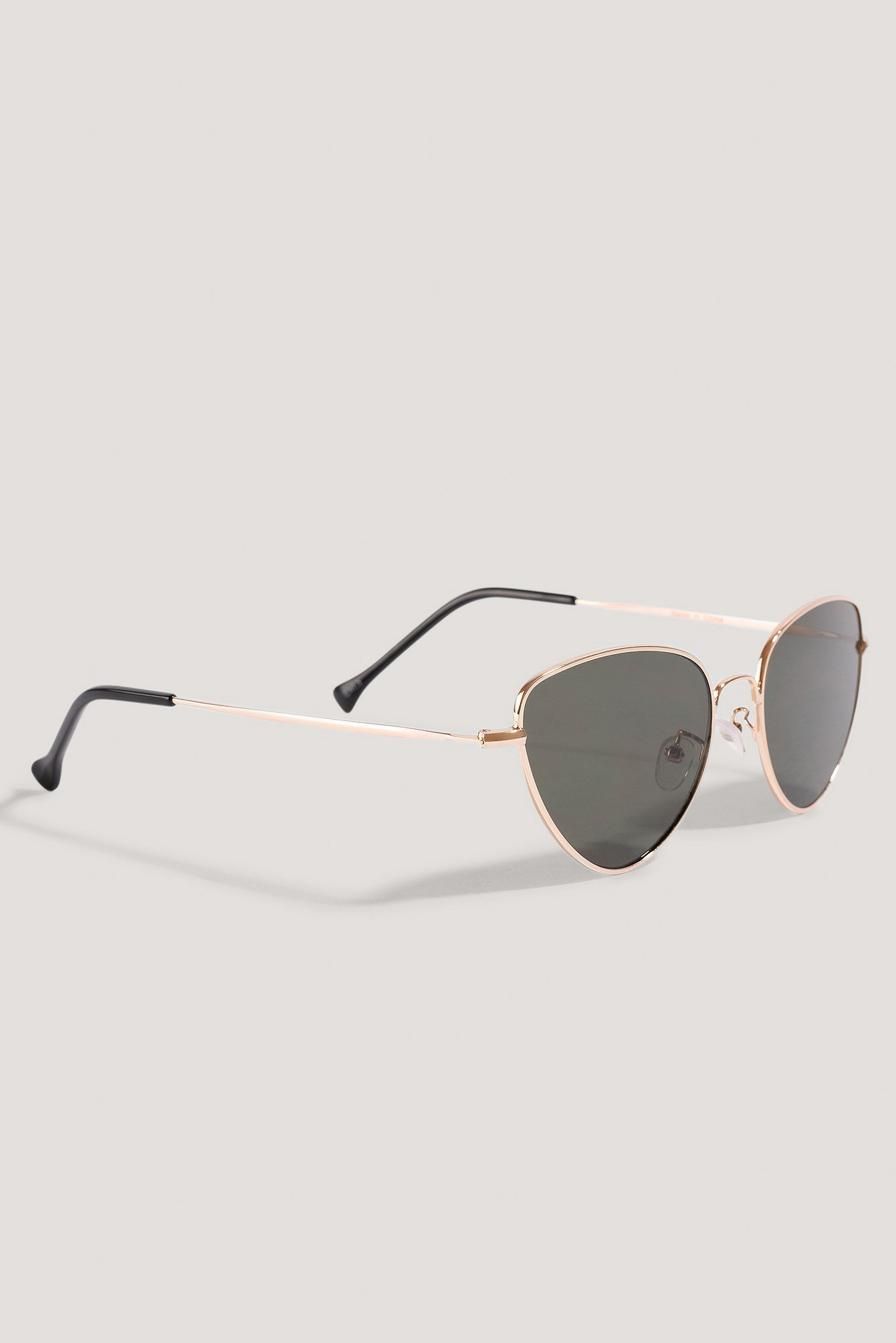 Metal Frame Cat Eye Sunglasses Green | na-kd.com