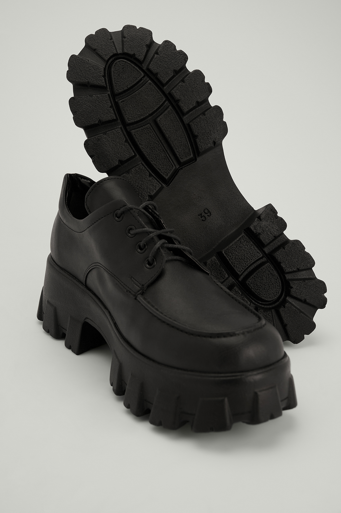 Chunky Brogues Black | na-kd.com