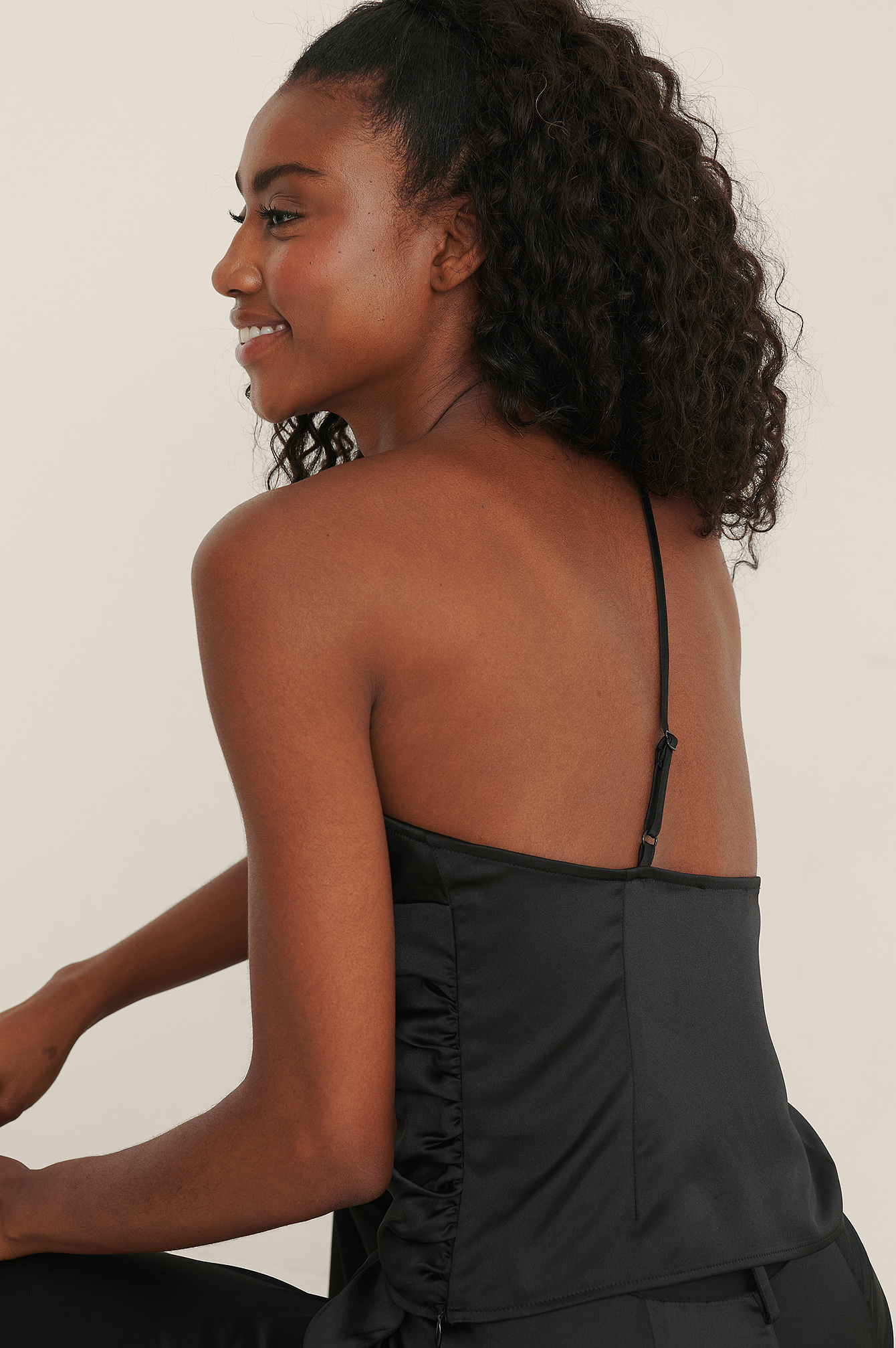One Shoulder Strap Top Black | na-kd.com
