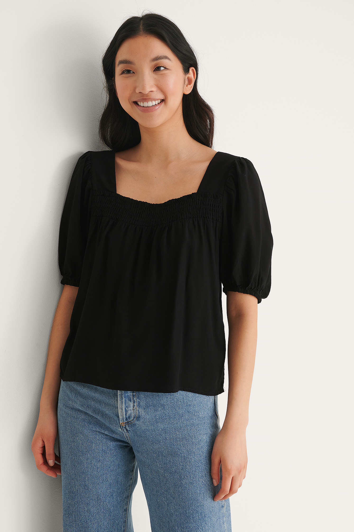 Open Back Square Top Black | NA-KD