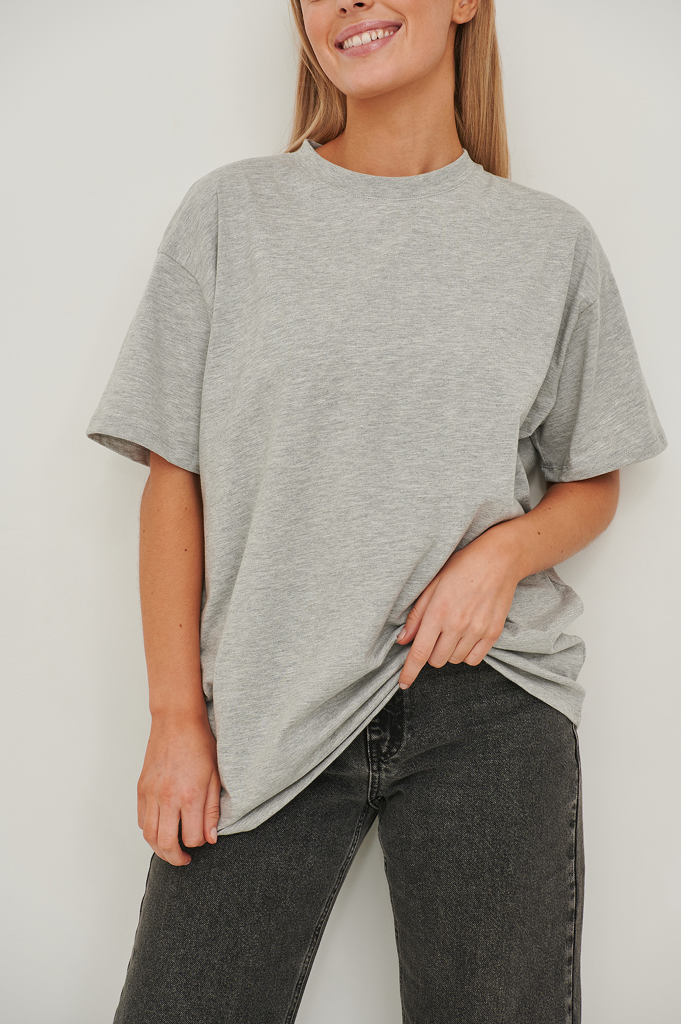 Round Neck Oversized Tee Grey | na-kd.com