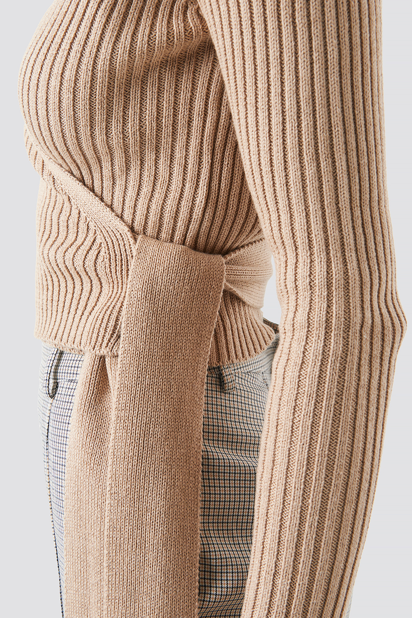 Overlap Ribbed Knitted Sweater Beige | na-kd.com