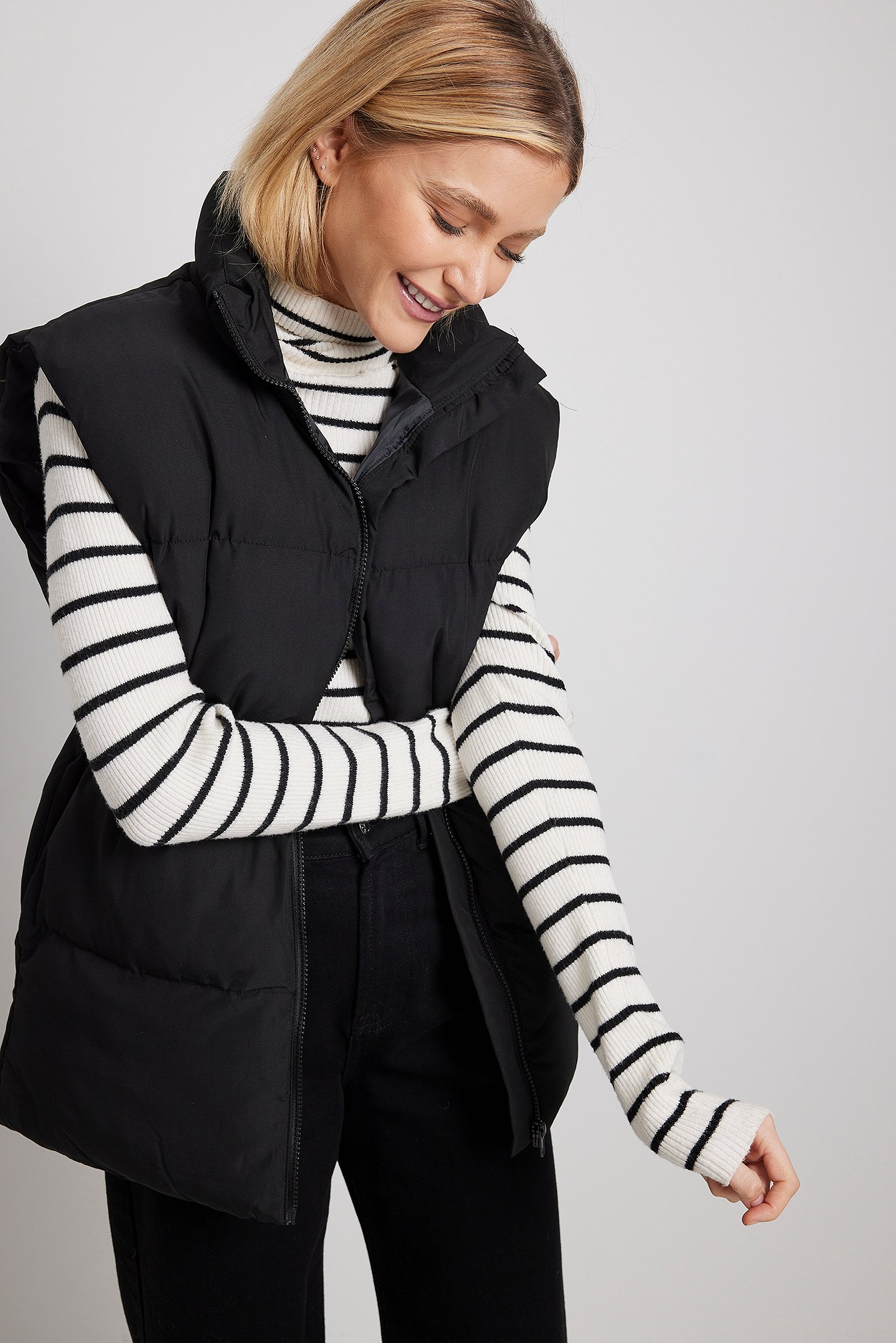 Oversized Padded Vest Black | NA-KD