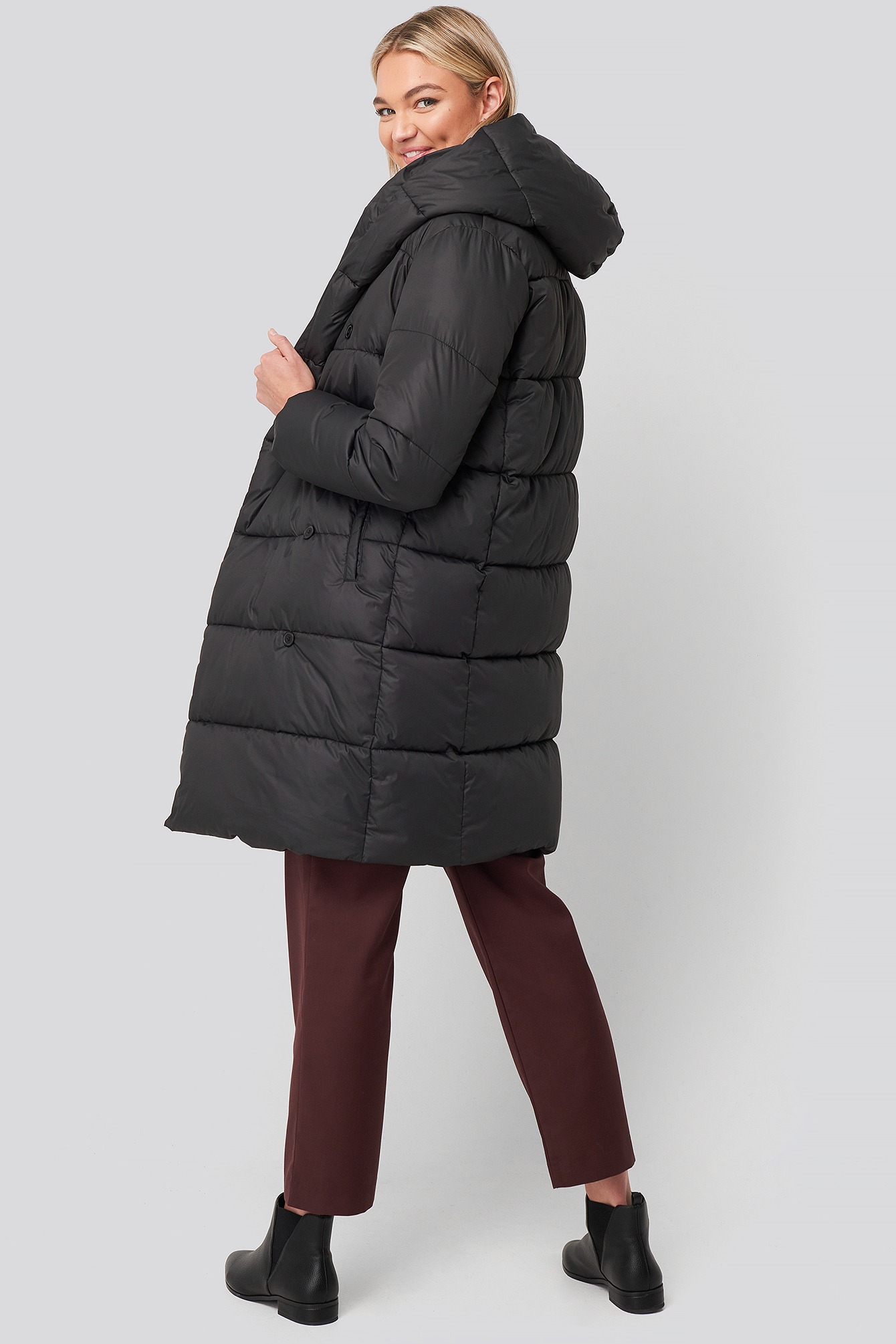 Padded Hood Long Jacket Svart | na-kd.com