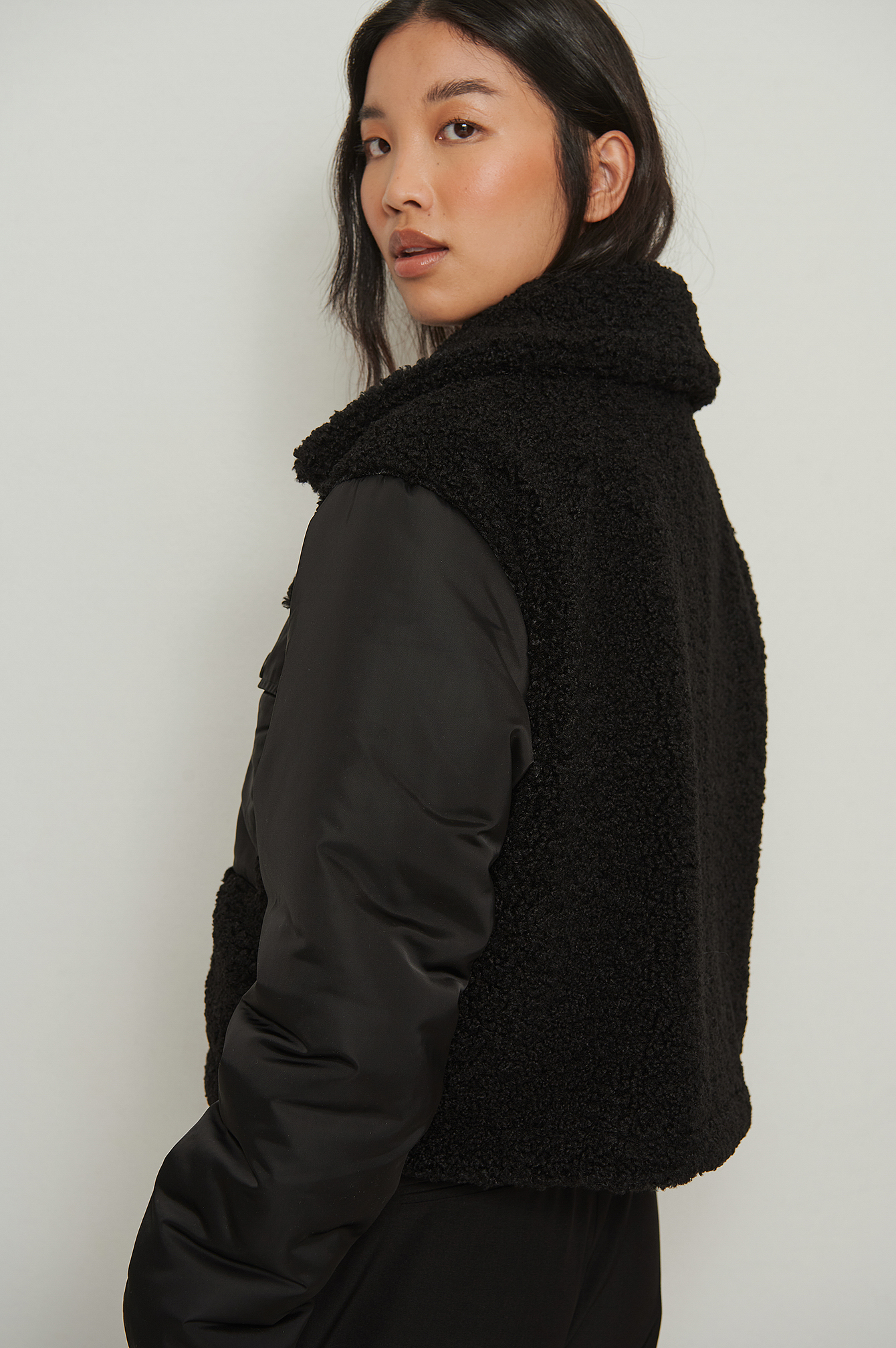 Patch Pocket Teddy Jacket Black | na-kd.com