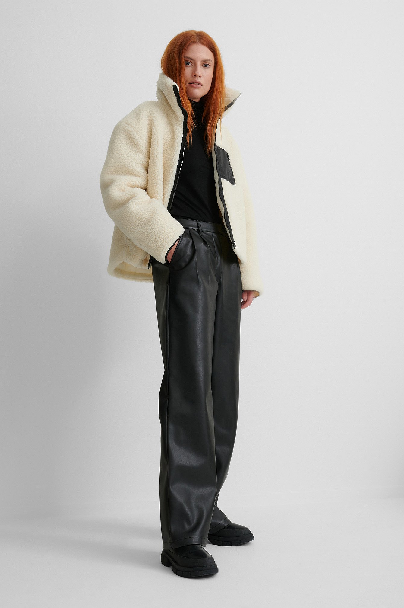 Patch Pocket Teddy Short Jacket White | NA-KD