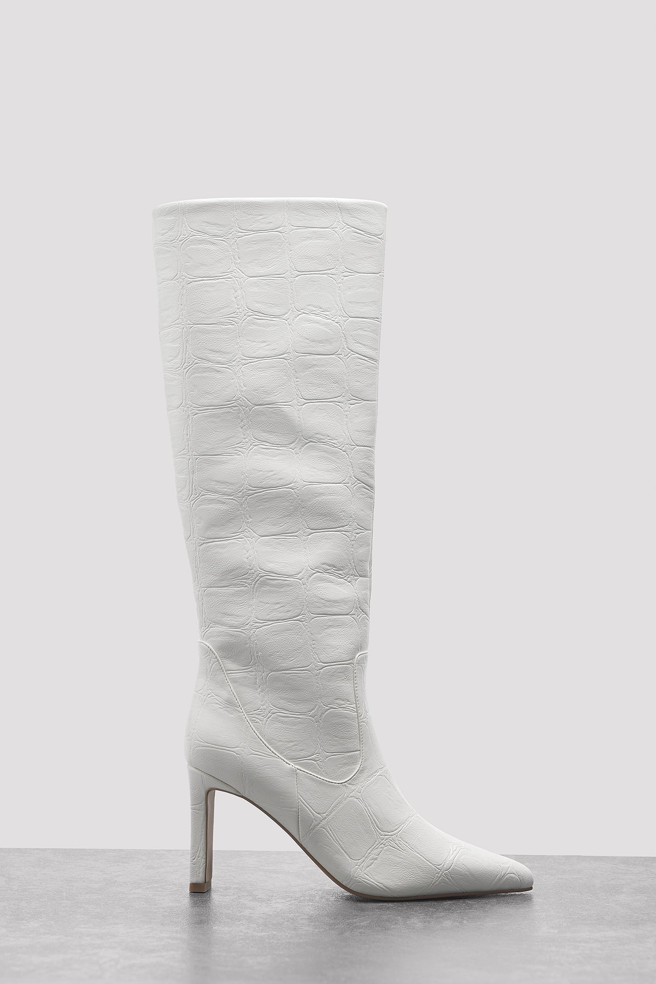 Pointy Shaft Boots Offwhite | NA-KD