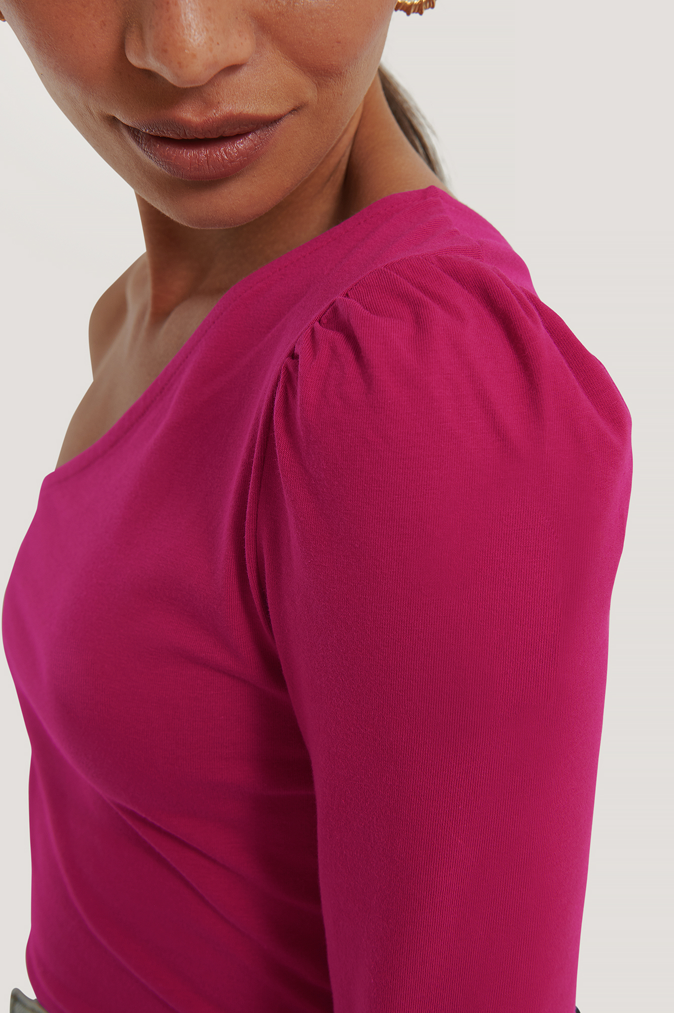Puff Sleeve One Shoulder Top Rosa | na-kd.com