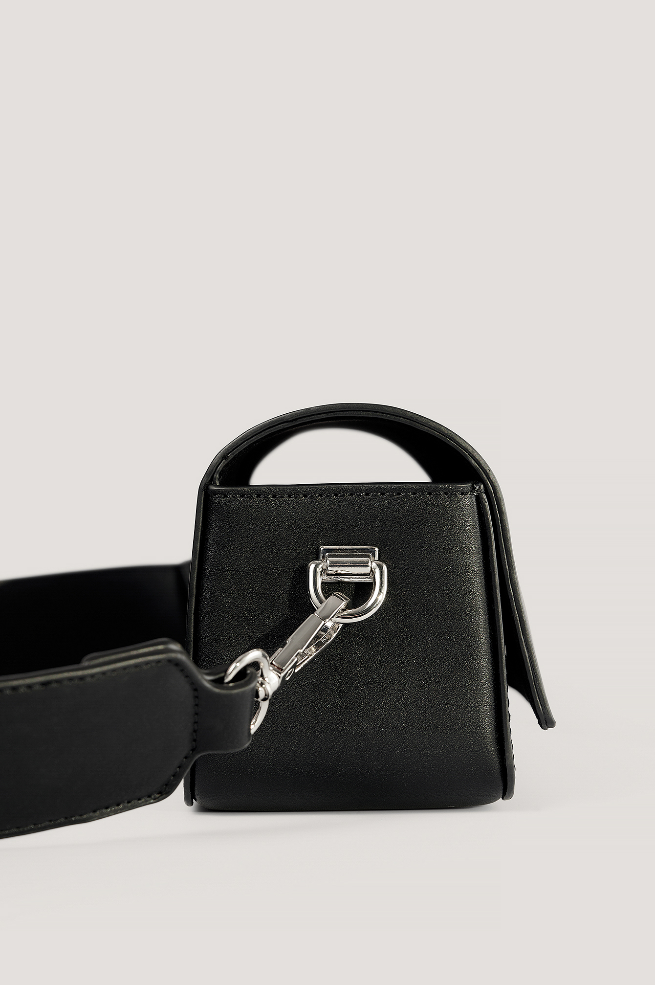 Rectangular Shoulder Bag Black | na-kd.com