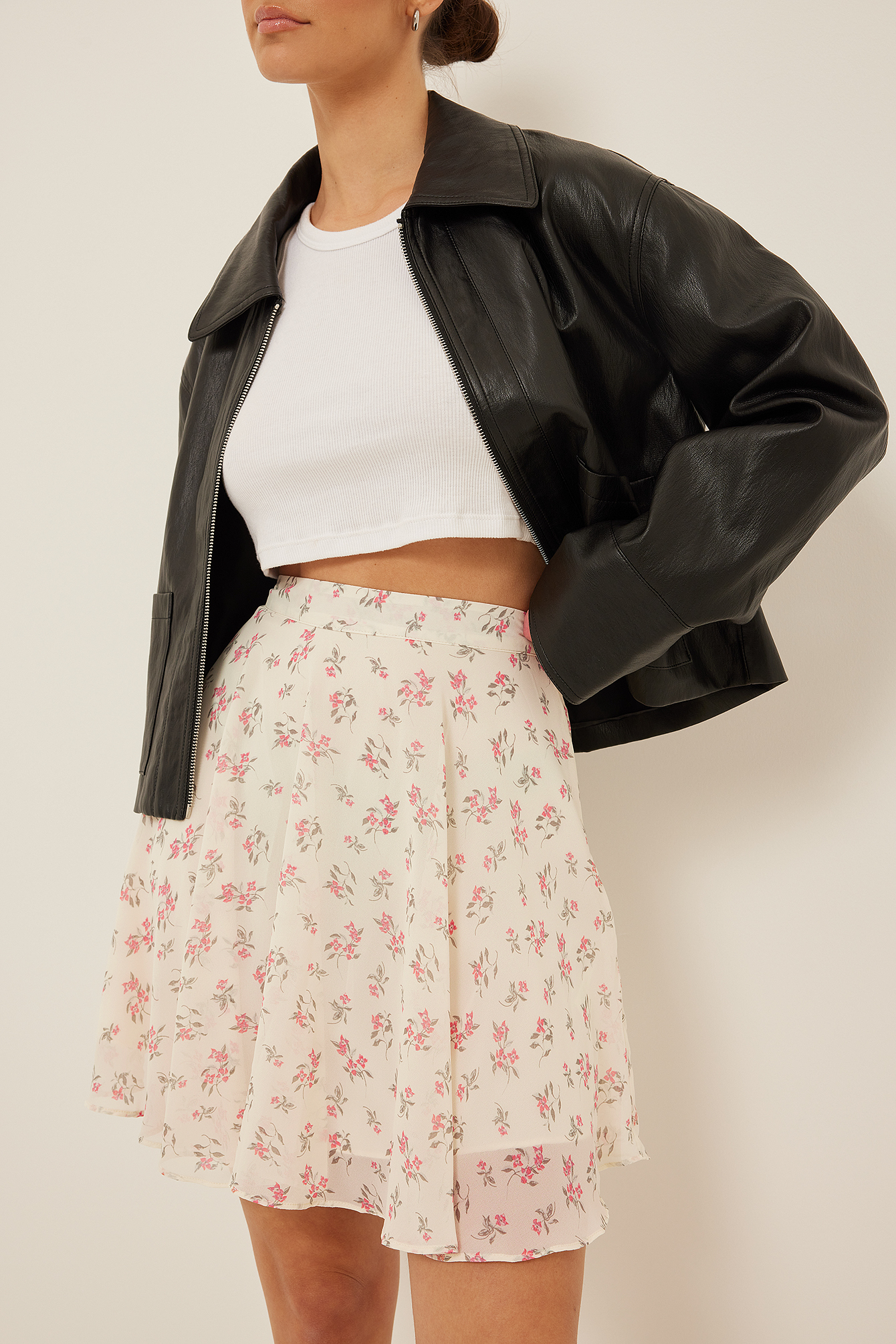 Recycled Chiffon Mini Skirt Offwhite | NA-KD