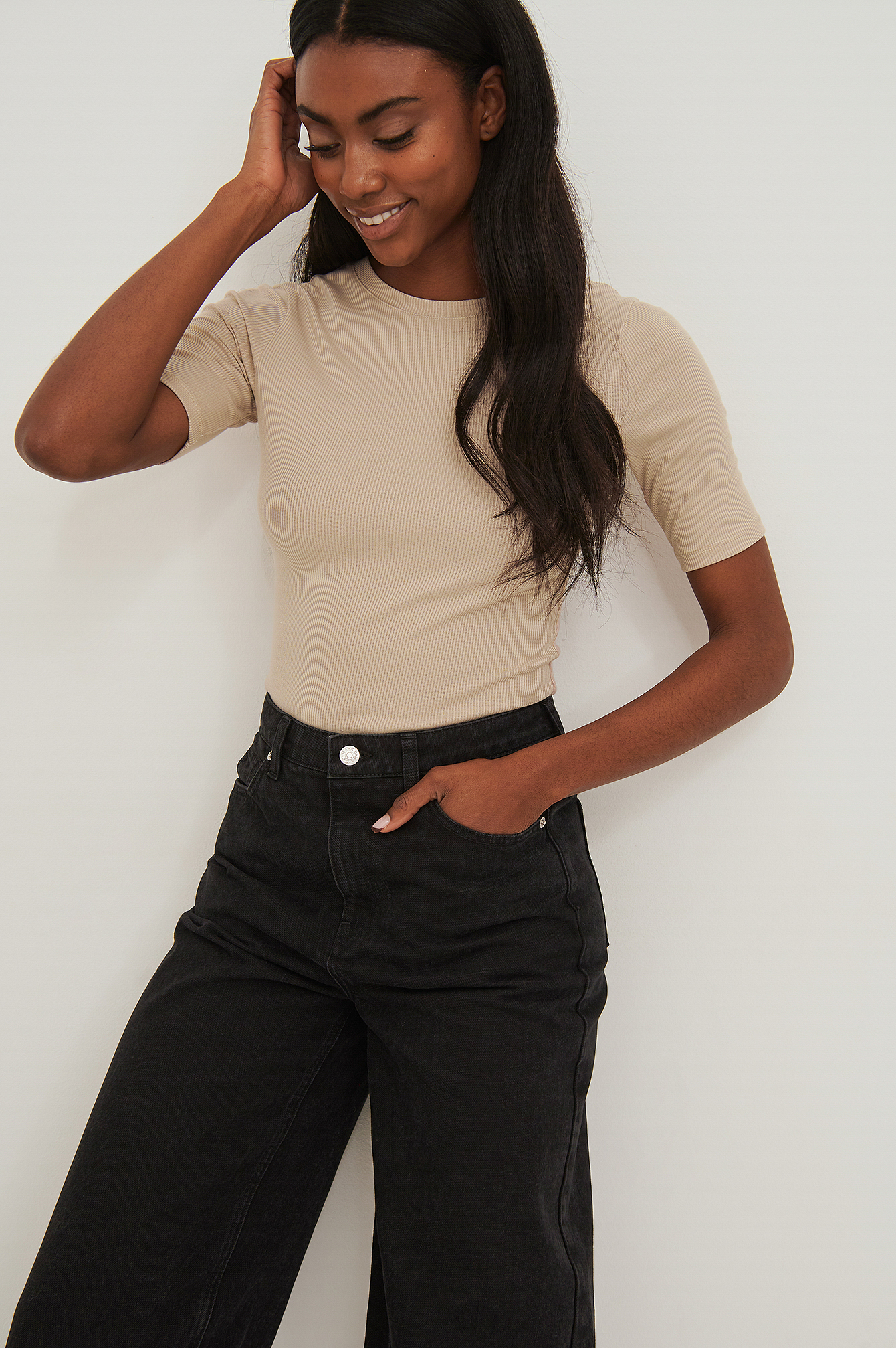 Round Neck Ribbed Top Black | na-kd.com