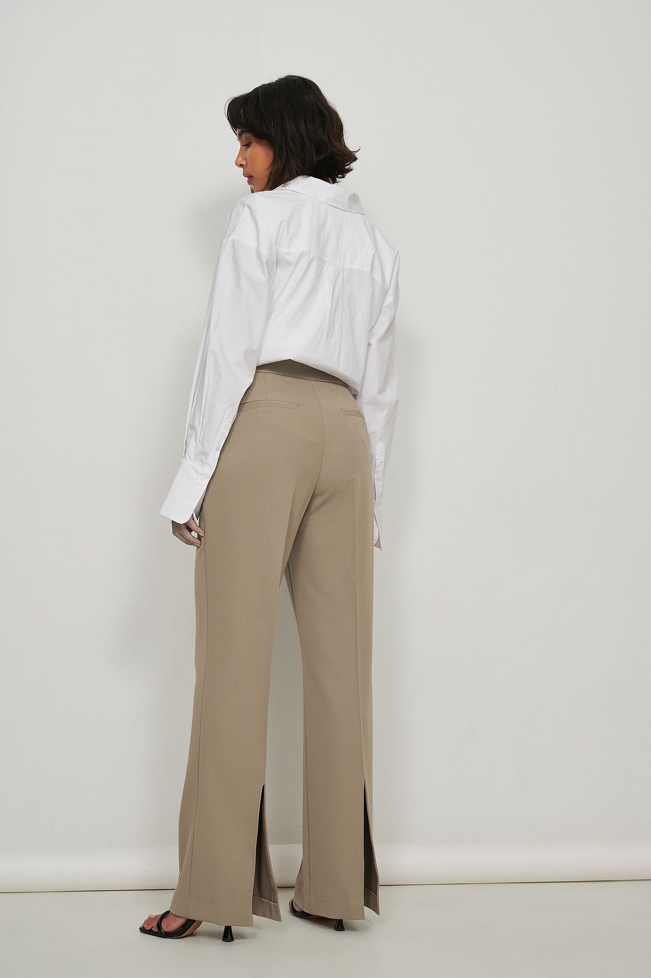 Recycled Wide Leg Back Slit Suit Pants Beige | na-kd.com