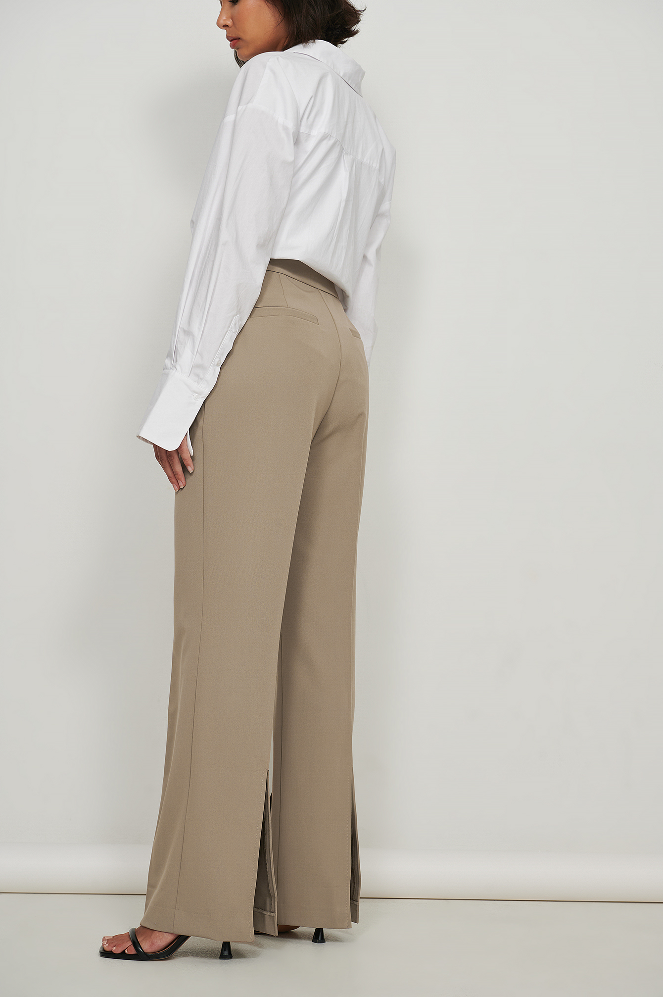 Recycled Wide Leg Back Slit Suit Pants Beige | na-kd.com
