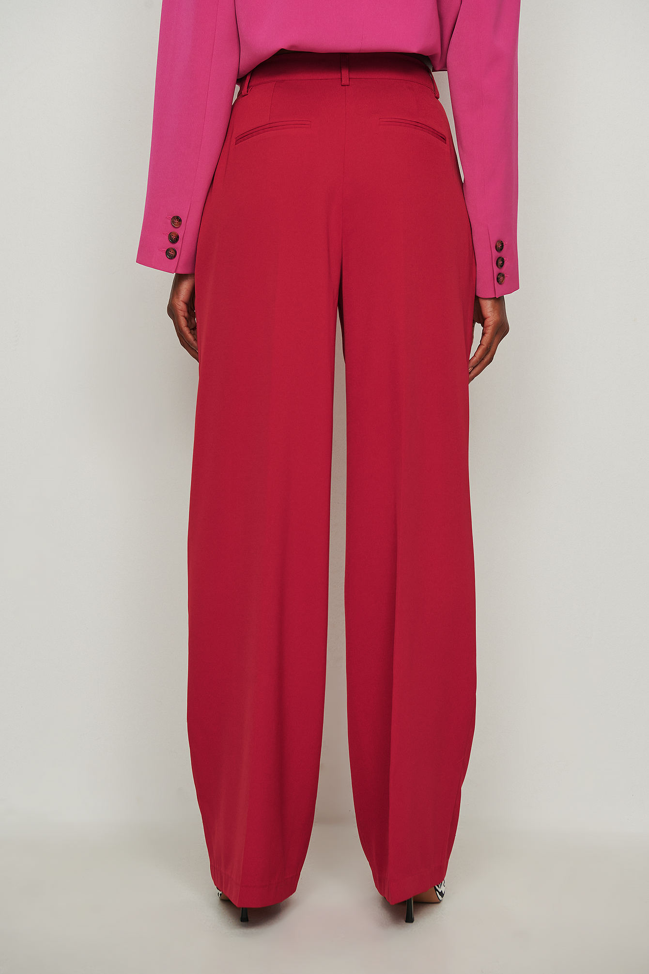Recycled Wide Leg Darted Pants Red | na-kd.com