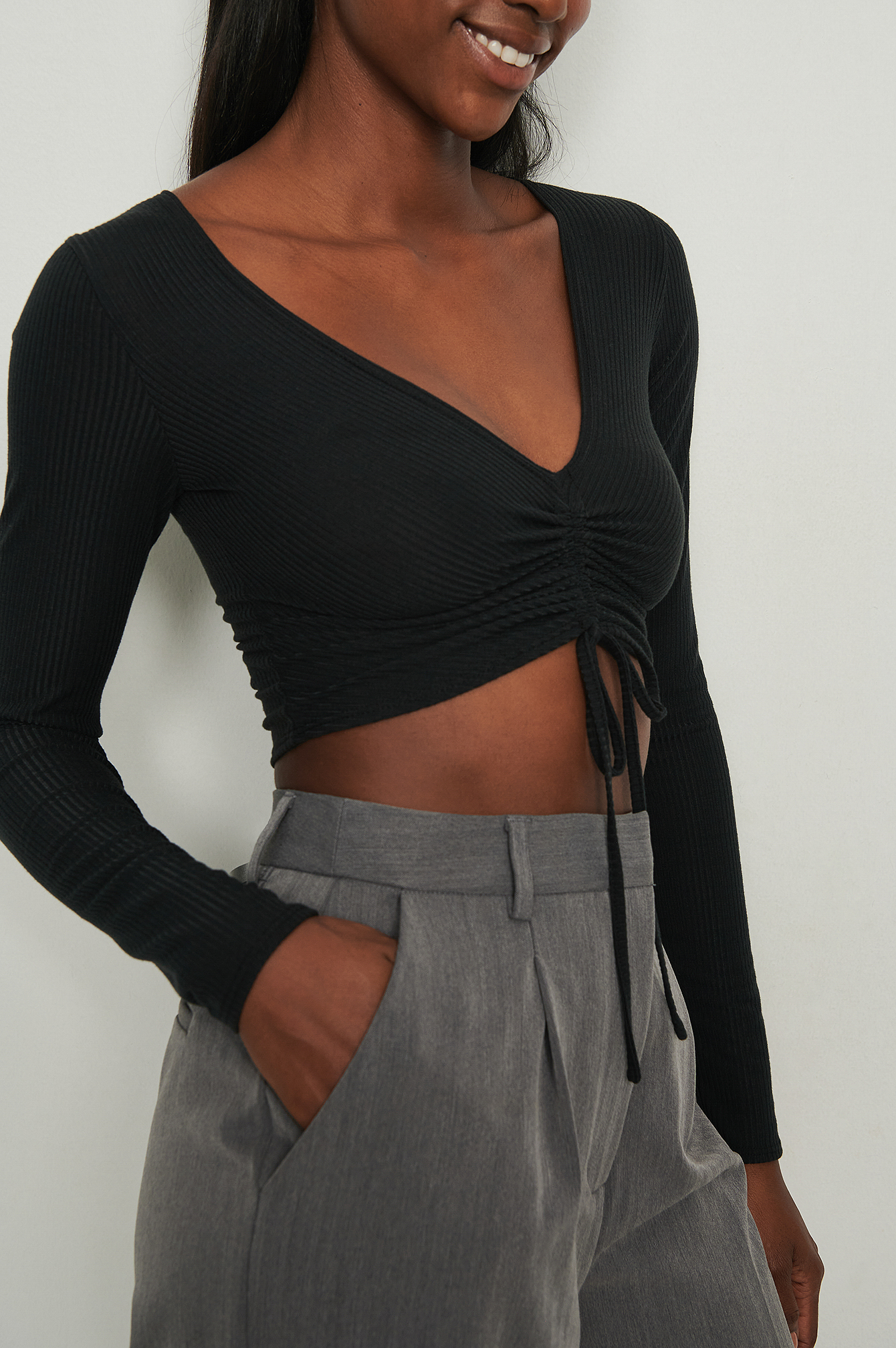 Wrap Crop Rib Top Black | na-kd.com