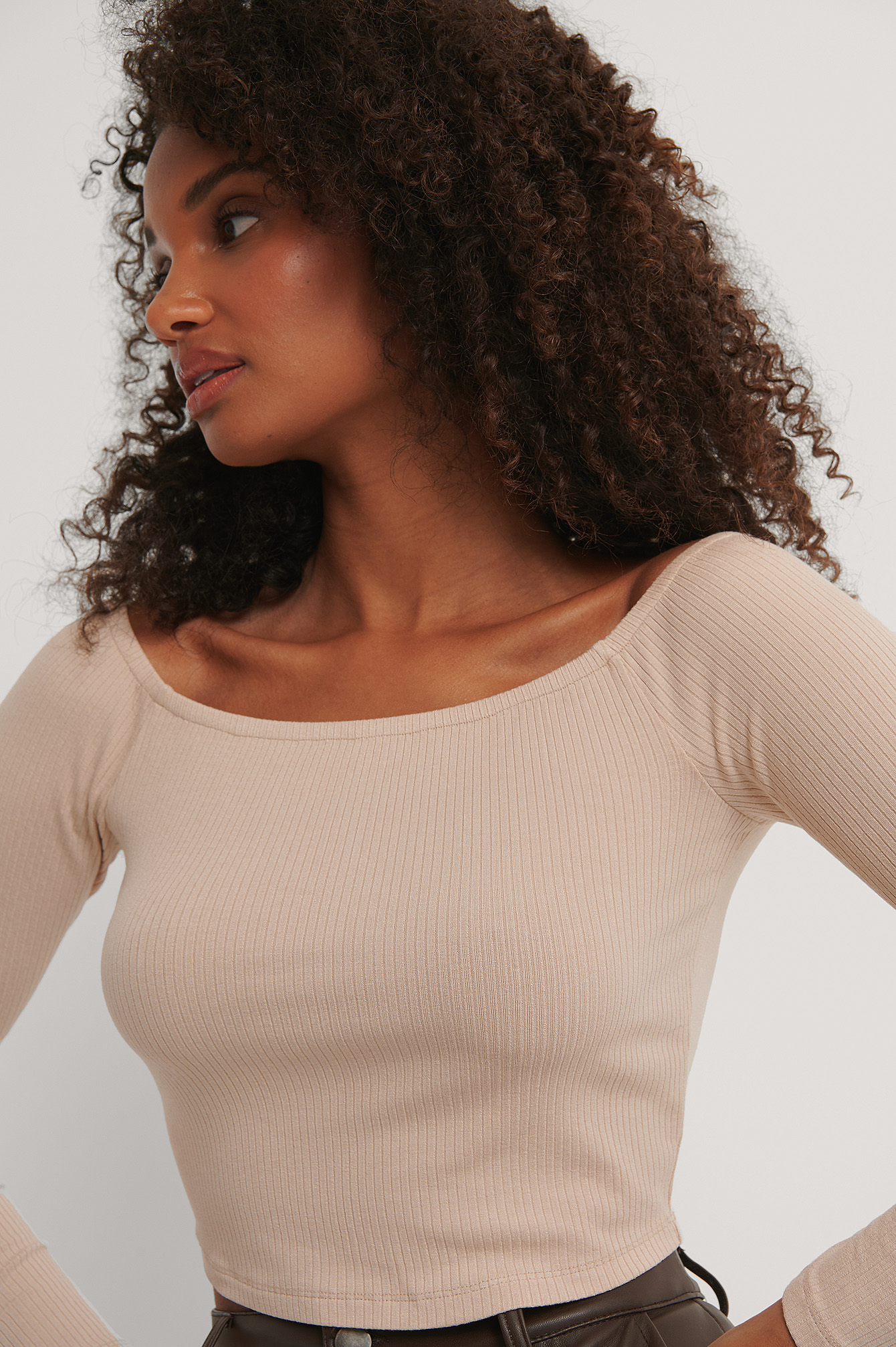 Schulterfreies Ripp-Top Beige | na-kd.com