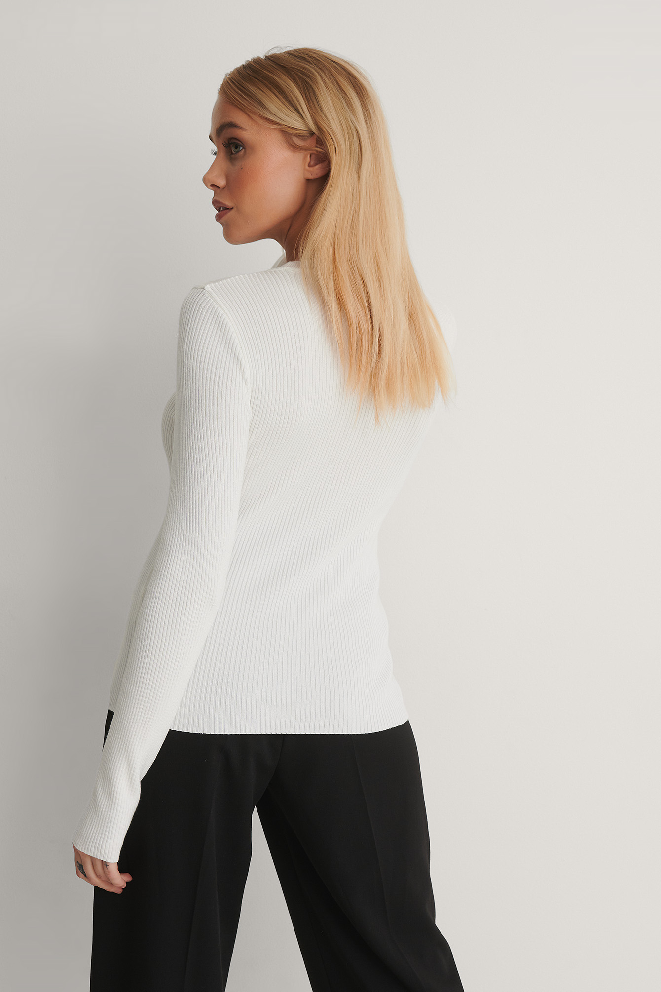 Ribbed Knitted Round Neck Sweater White | na-kd.com