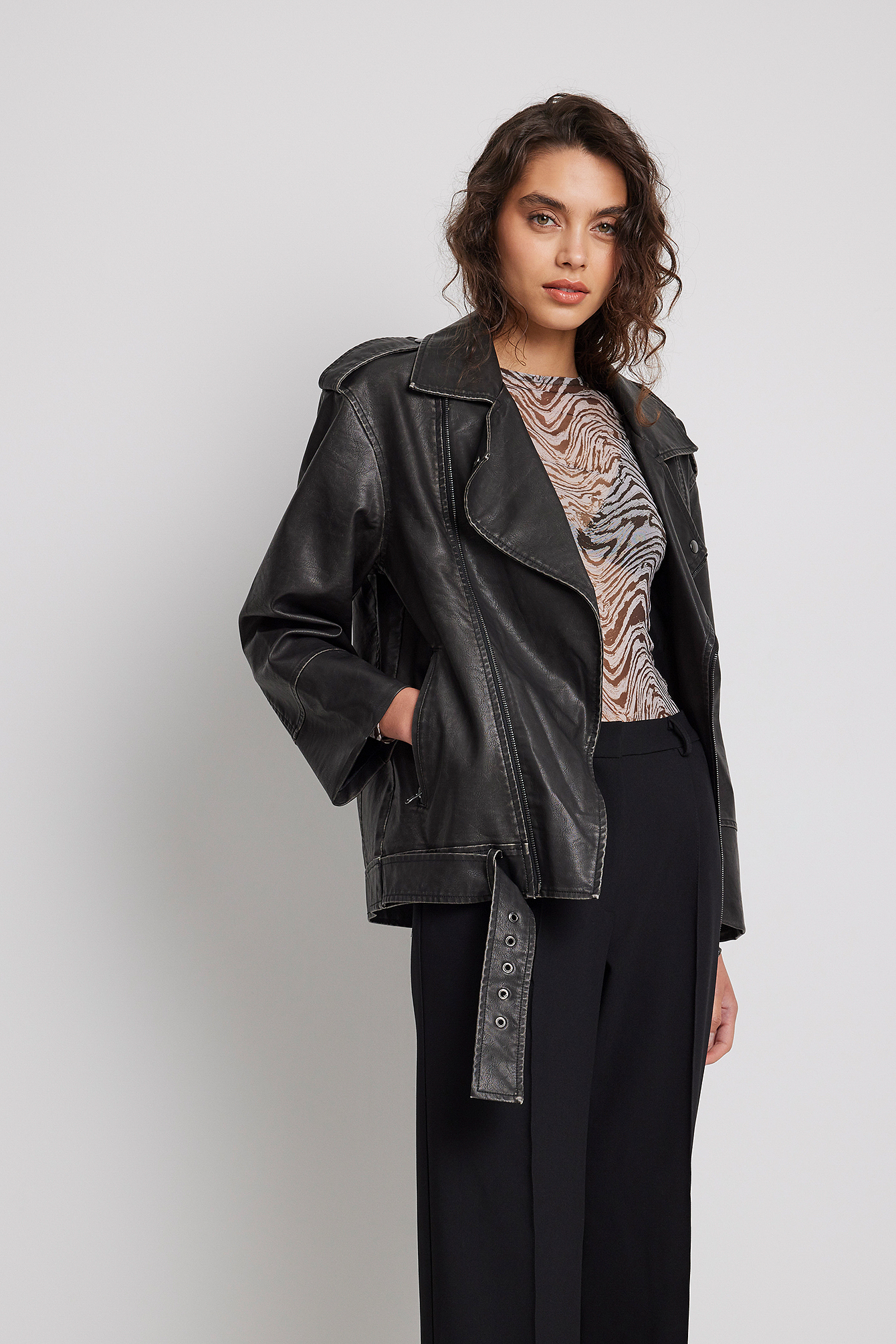 Round Neck Fitted Mesh Top Multicolor | na-kd.com