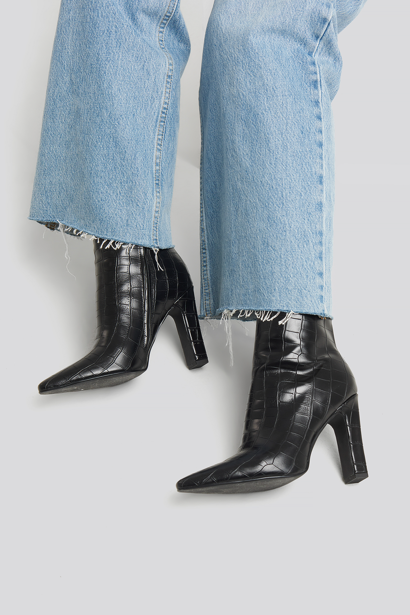 Rounded Toe Boots Black | na-kd.com