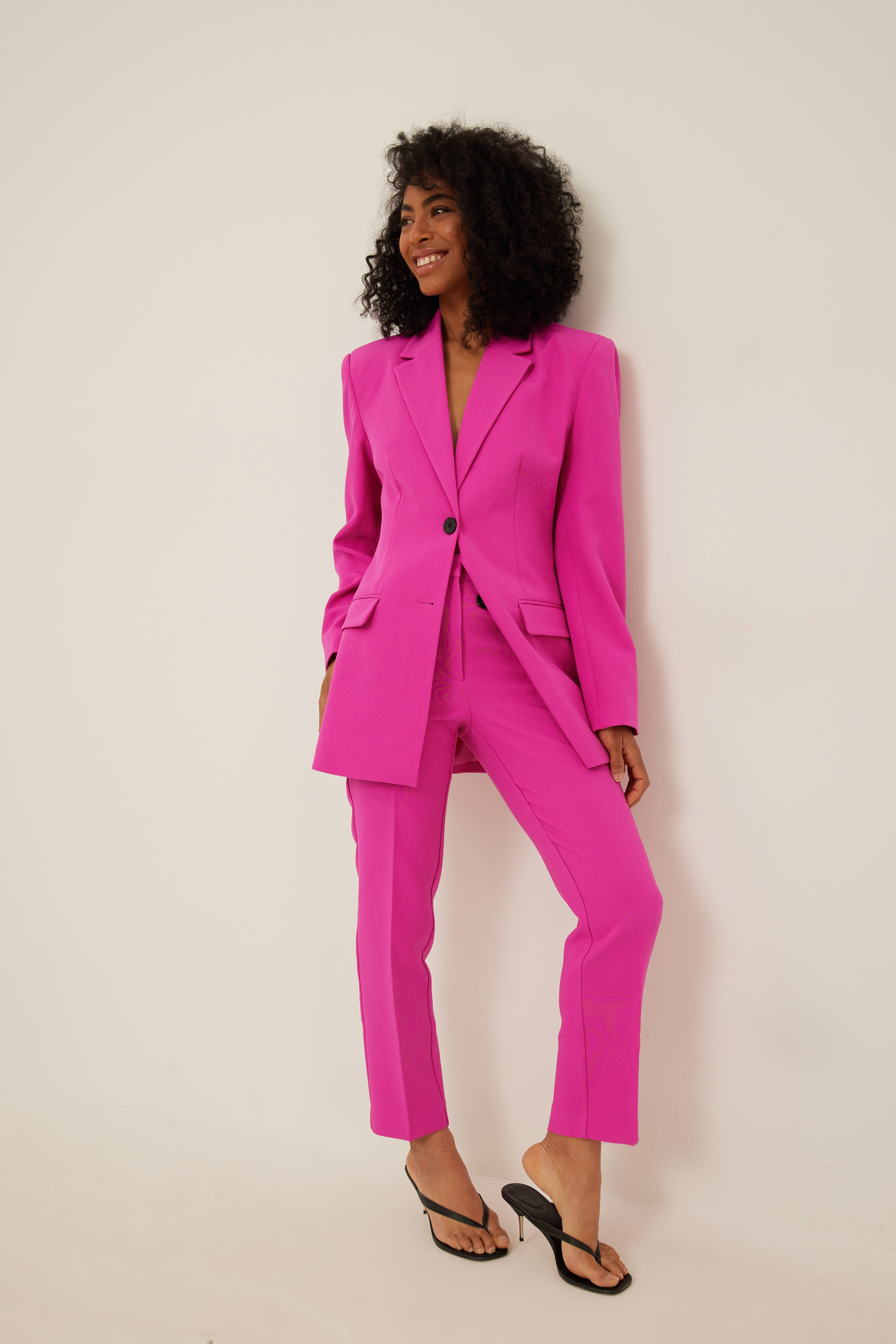 Sharp Fitted Blazer Pink | na-kd.com