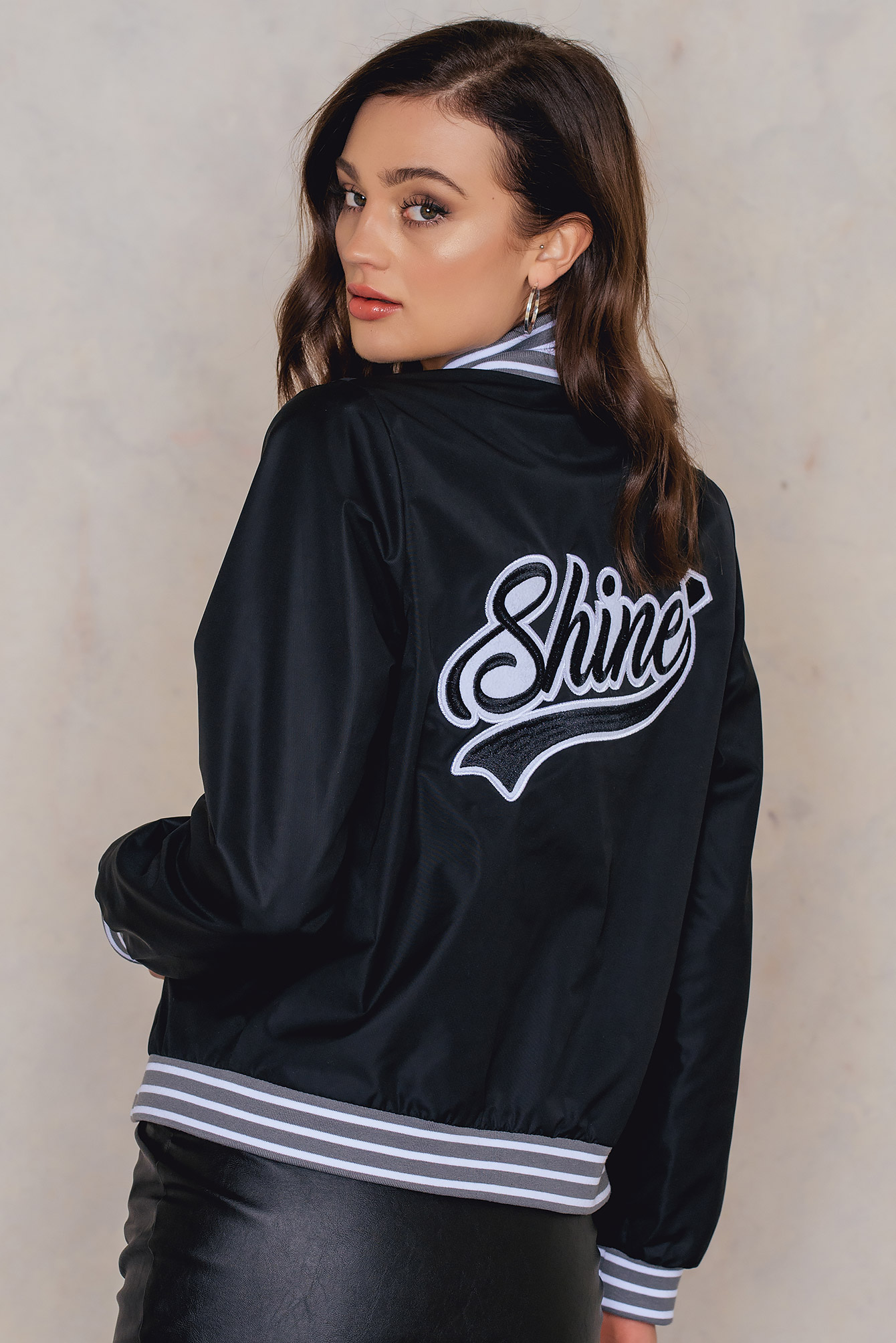 Shine Bomber Jacket Black | NA-KD